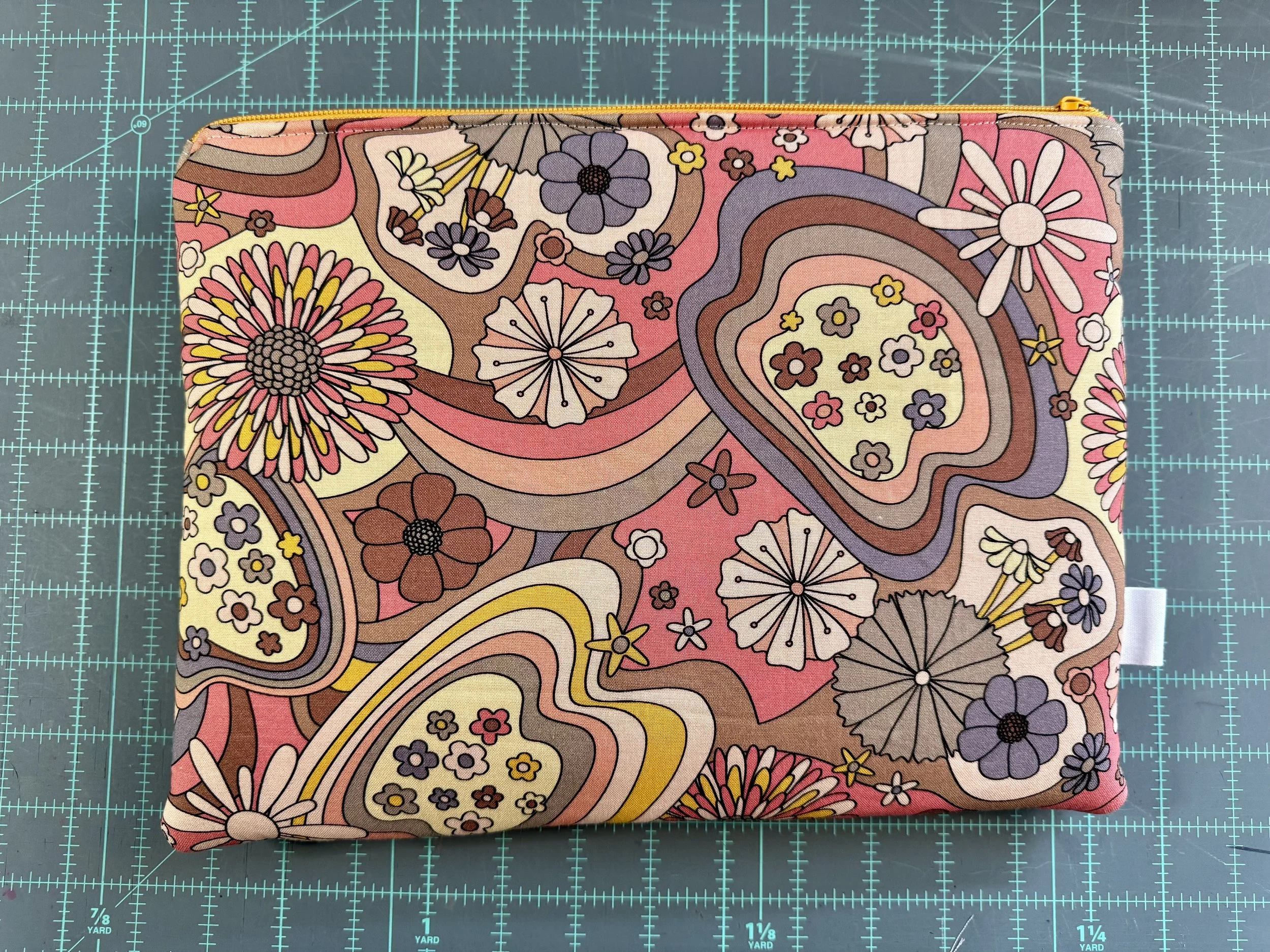 Store — She Sews Seams