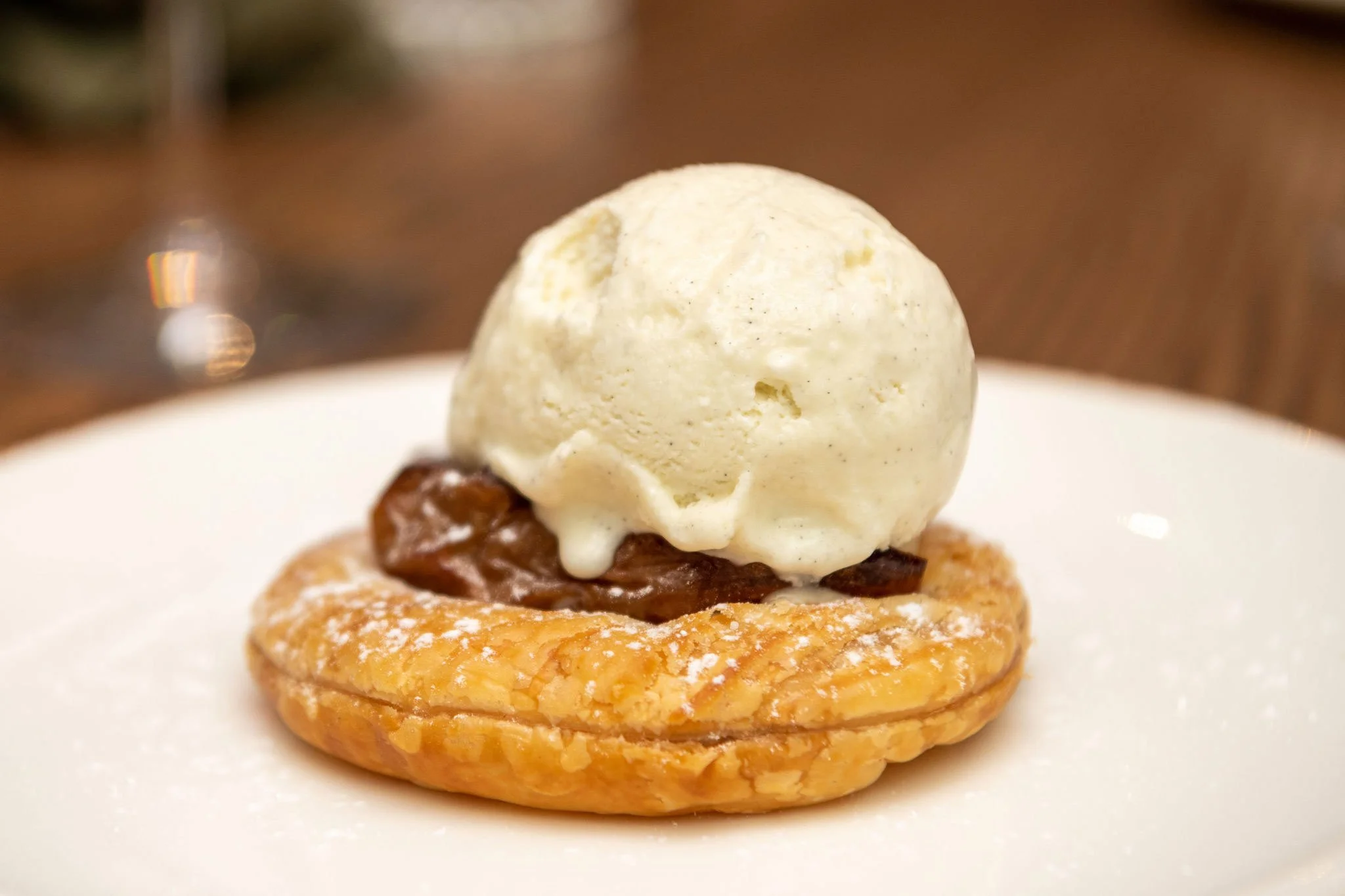 room service / dessert — noky