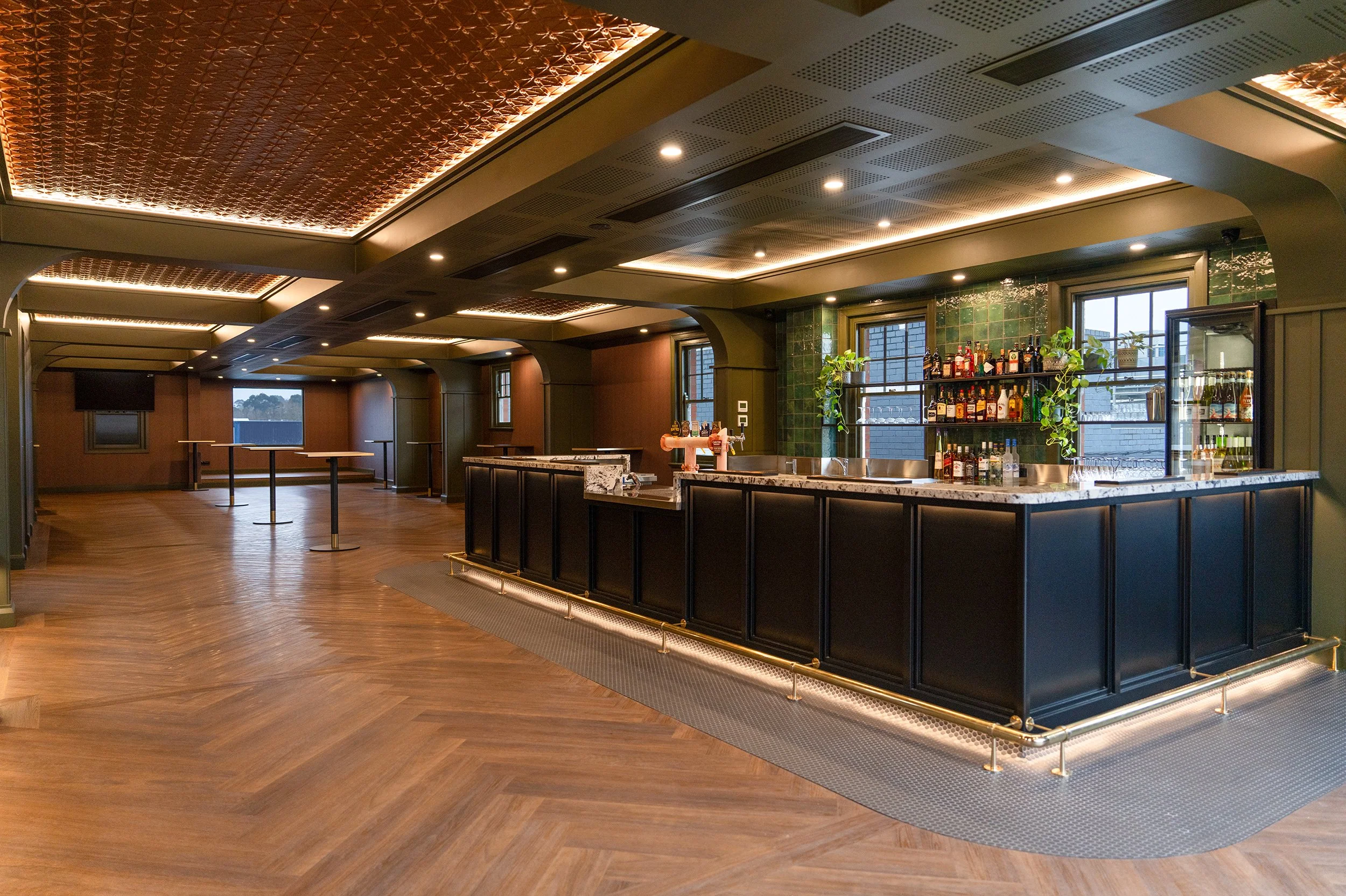 Crown Hotel Traralgon