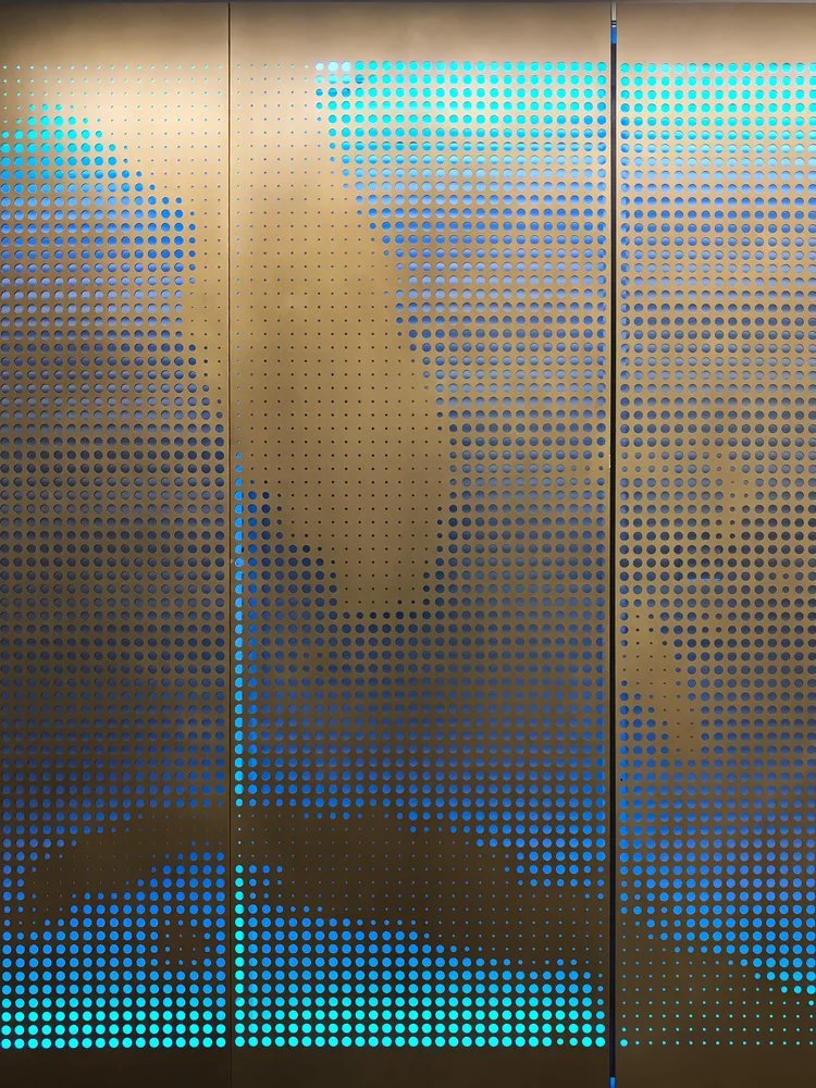 Visual Voyage — Studio HHH