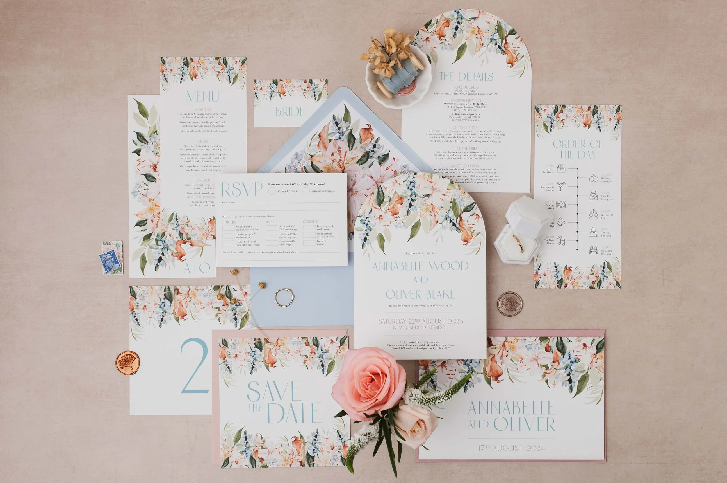 Wedding invitations with rsvp and menu cards | Beachweddingtips.com