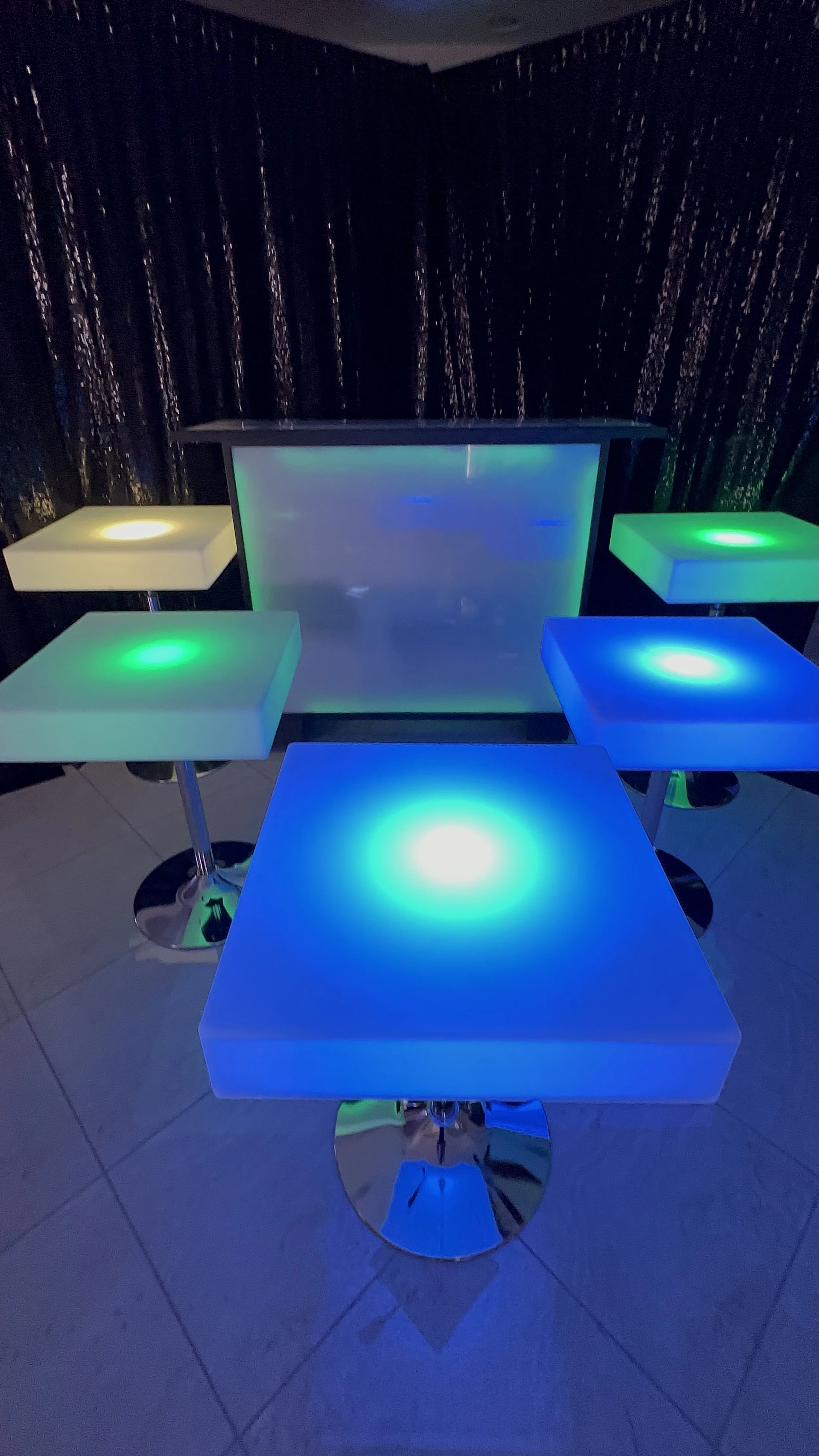 Illuminated LED Furniture & Bar Rentals | Glowing Decor for Events ...