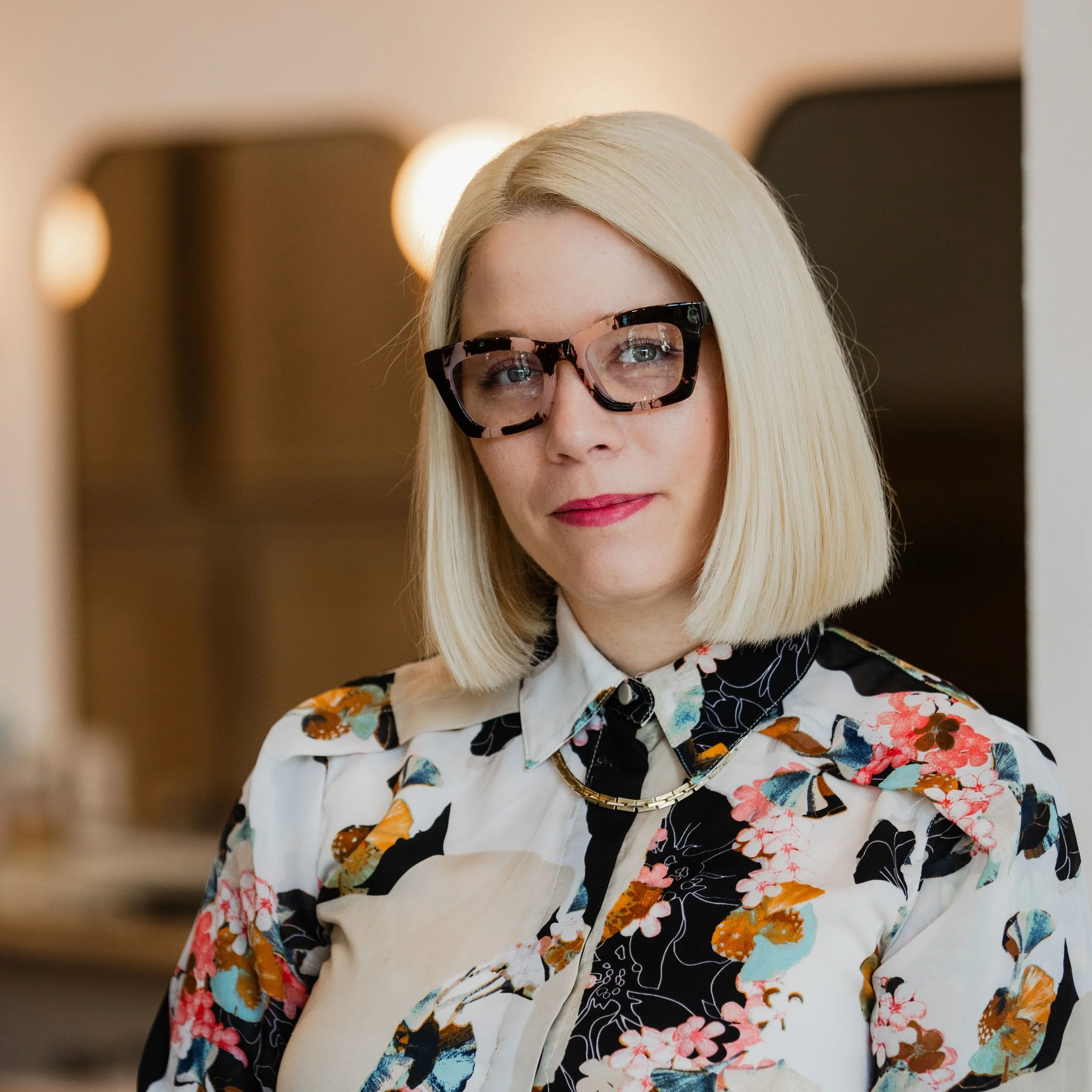 Haircut Stylist Courtney at HAUS Salon | HAUS Salon Minneapolis