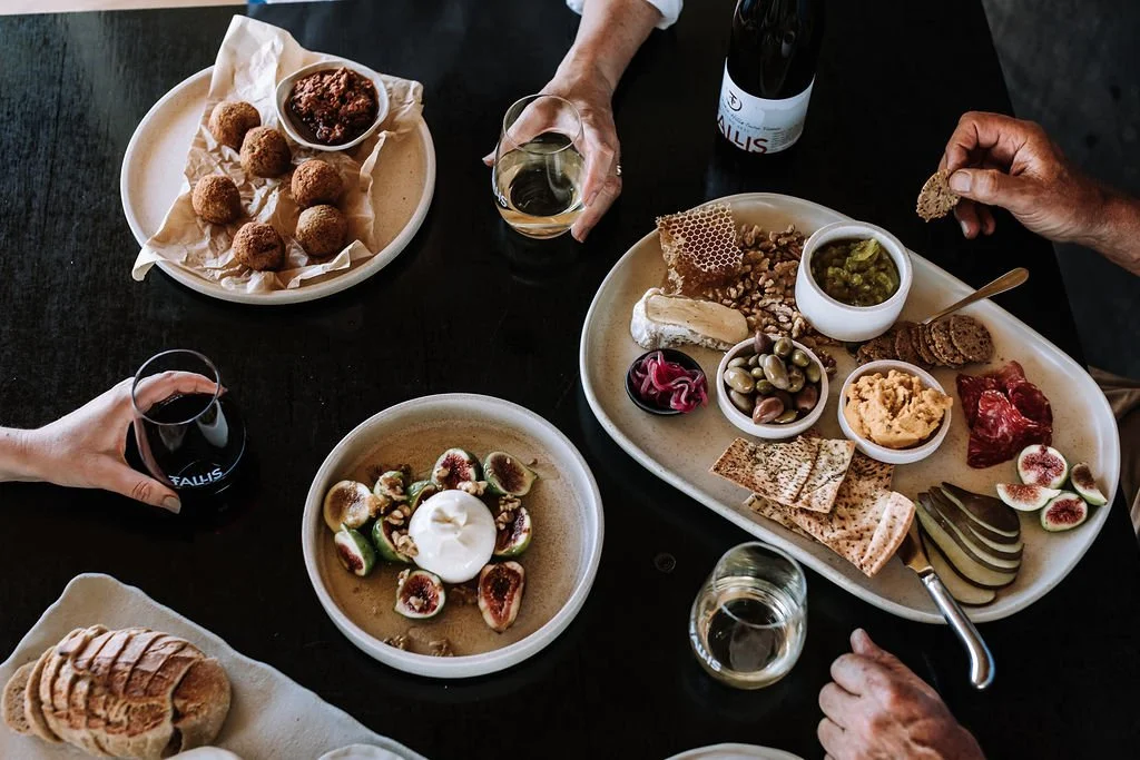 Spectacular views meet Tallis Wines and other locally-made gins, beers ...