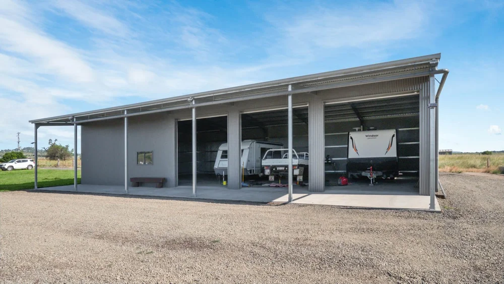A Farm Shed in Westbrook — Stockman Sheds Australia