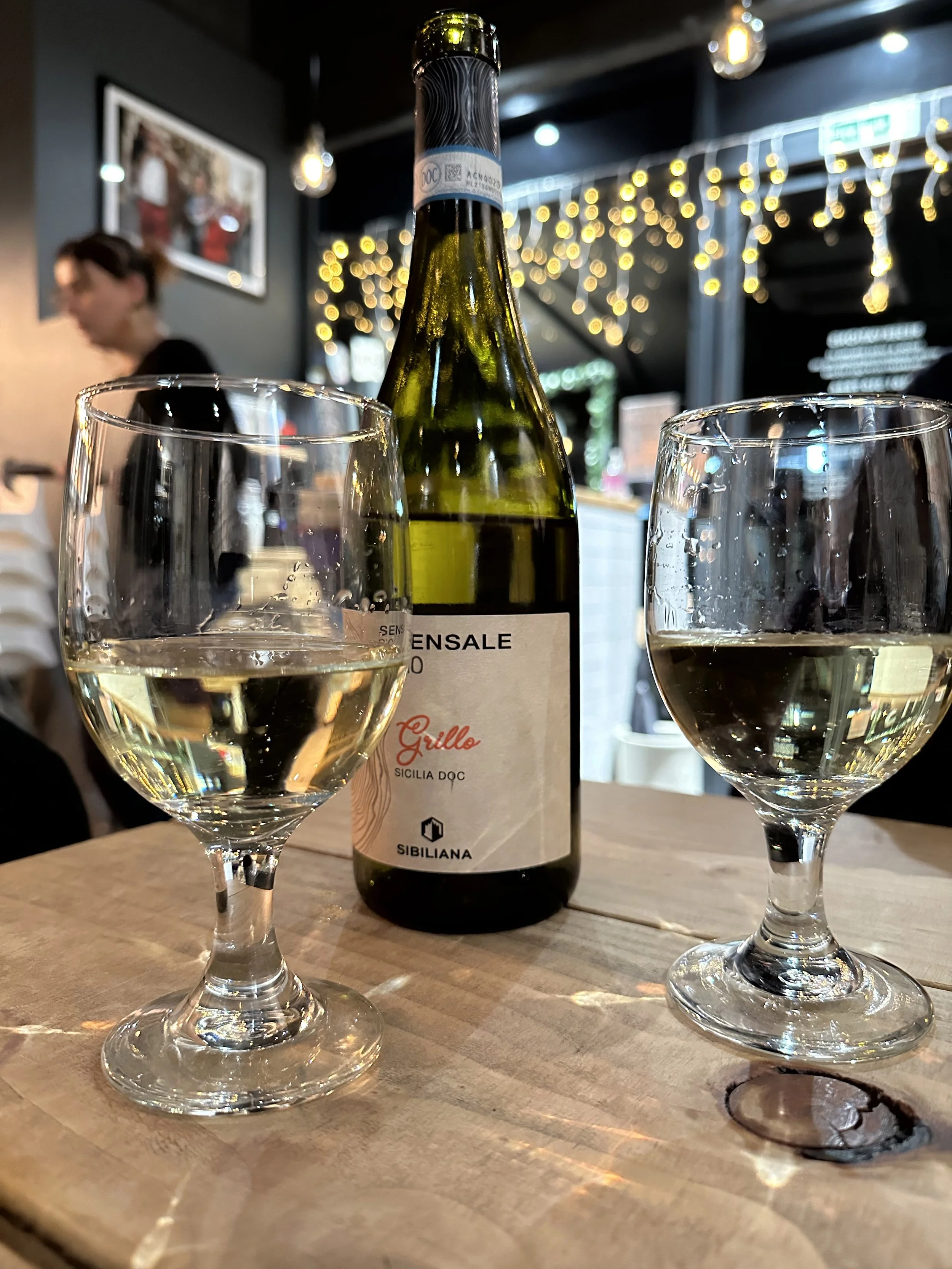 Best restaurants in Sale — Life in Sale