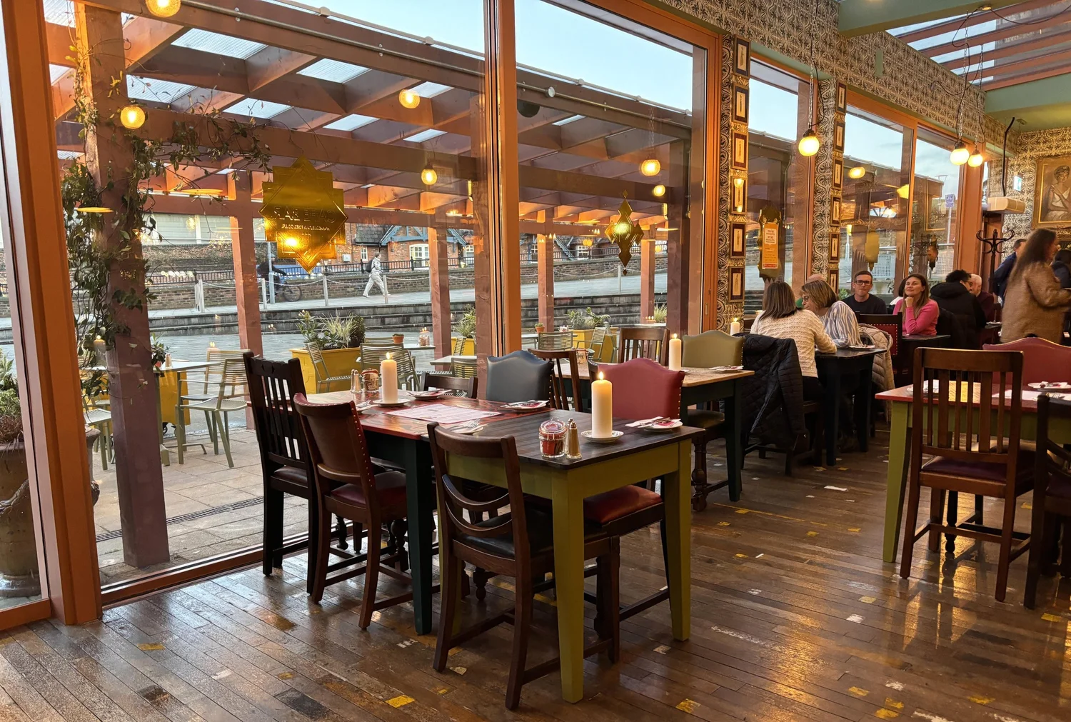 A LOOK INSIDE: Caldo Lounge, Waterside Plaza Sale — Life in Sale