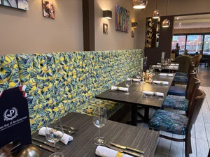 Best restaurants in Sale — Life in Sale