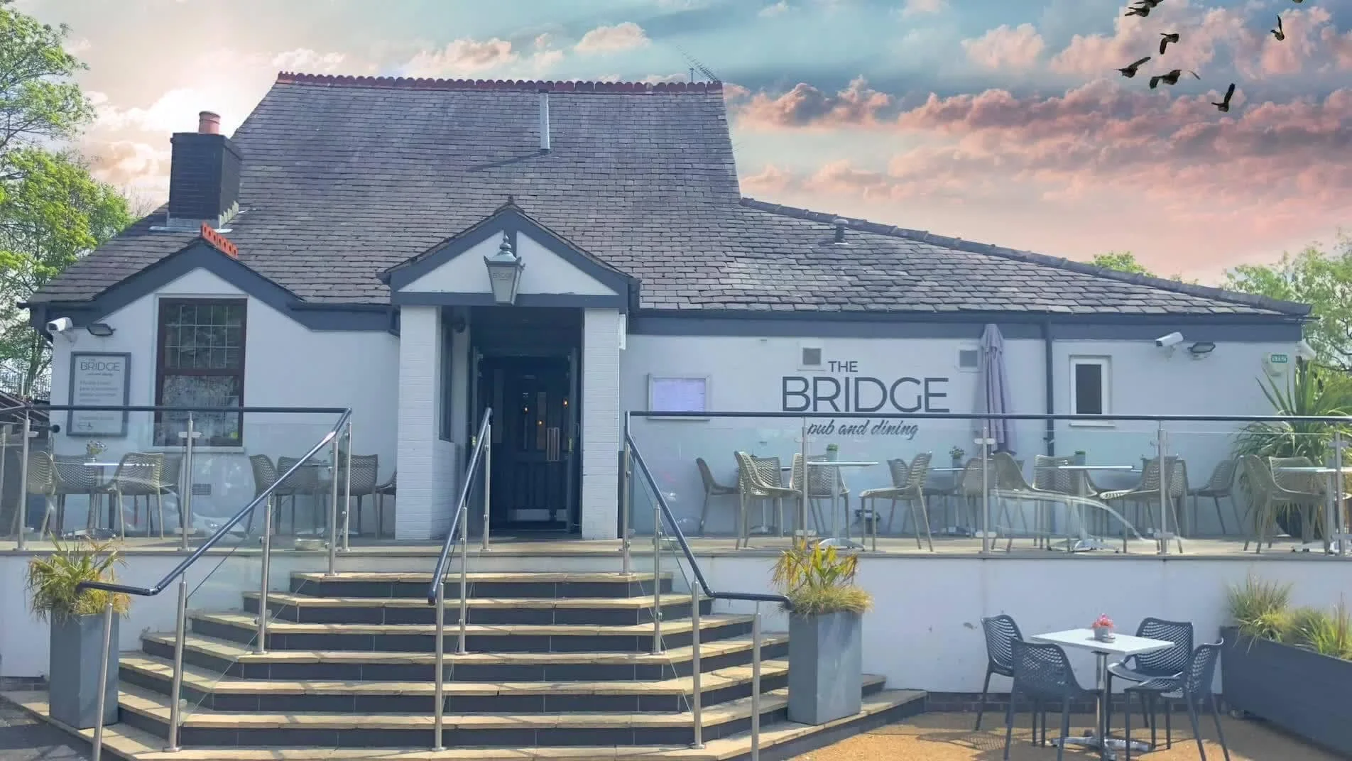 Popular Sale pub The Bridge closes due to “difficult times” — Life in Sale