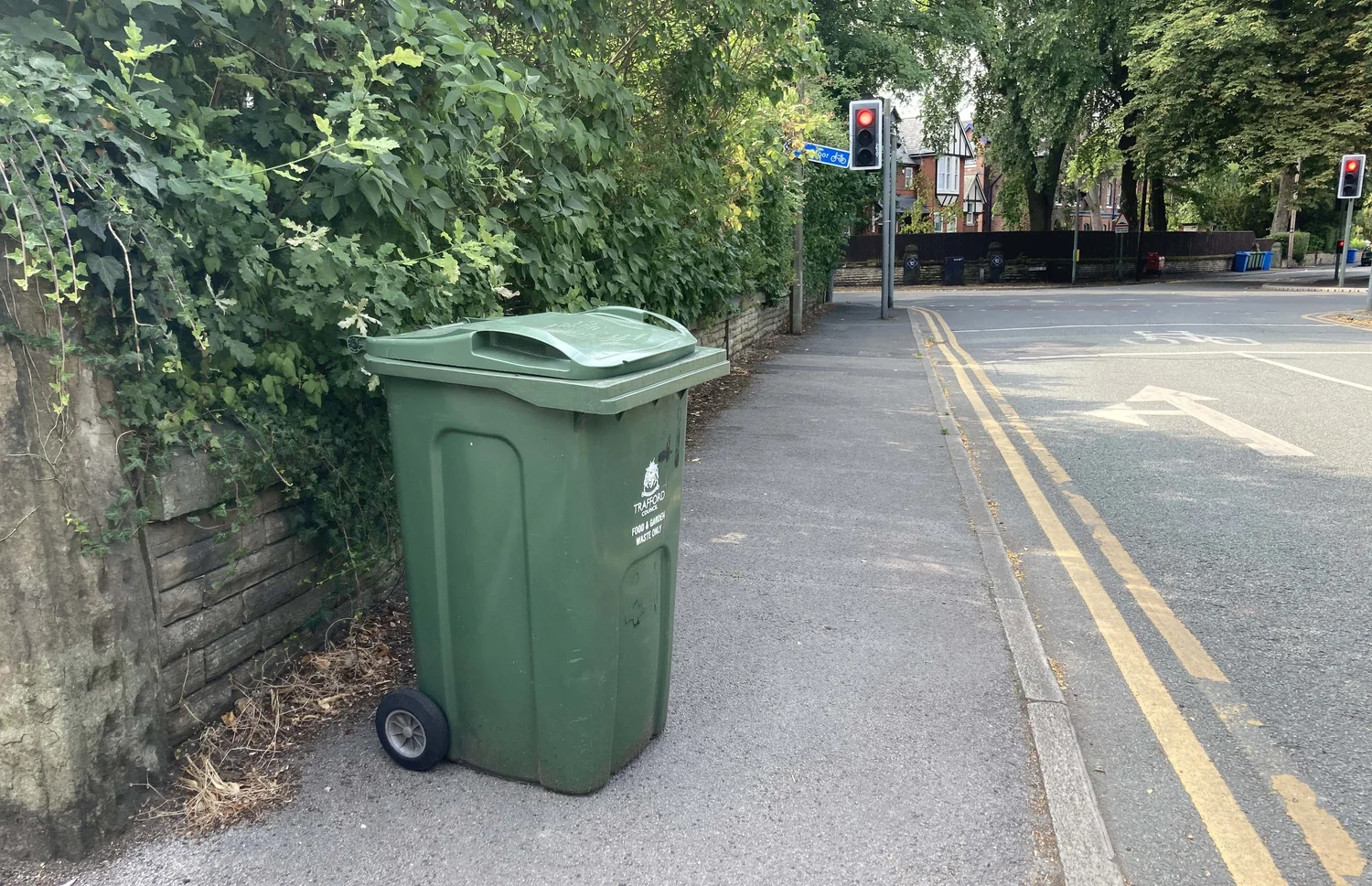 Renew your garden waste subscription for 2026/27 — Life in Sale