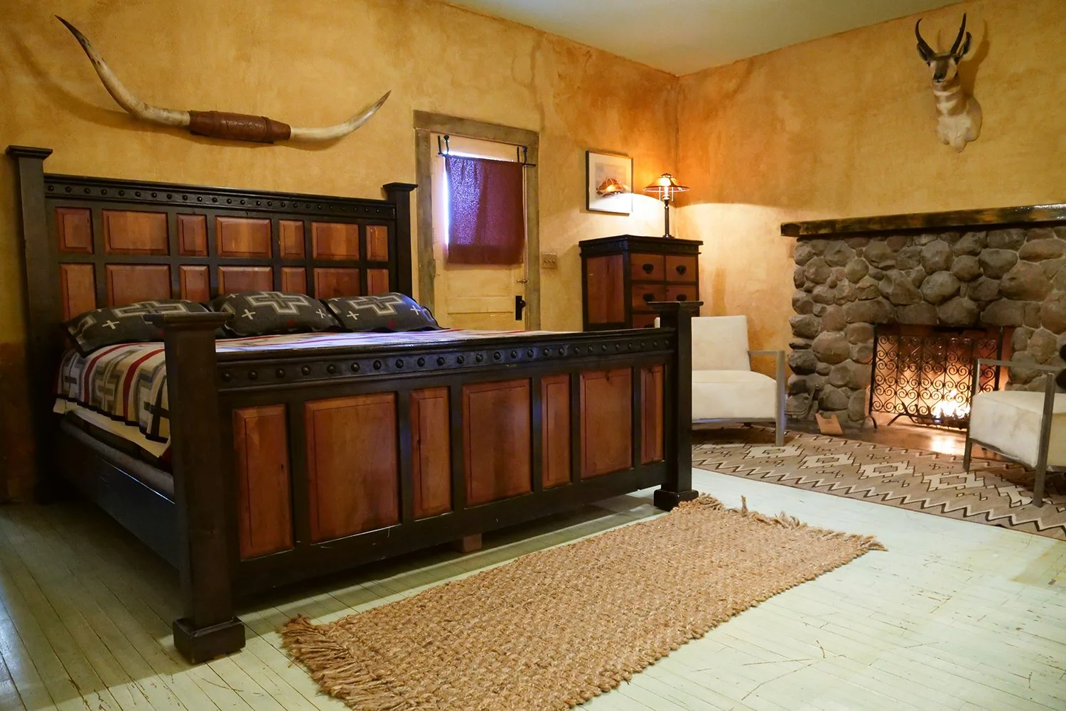 Lyndon B. Johnson Presidential Chamber — Rancho de la Osa