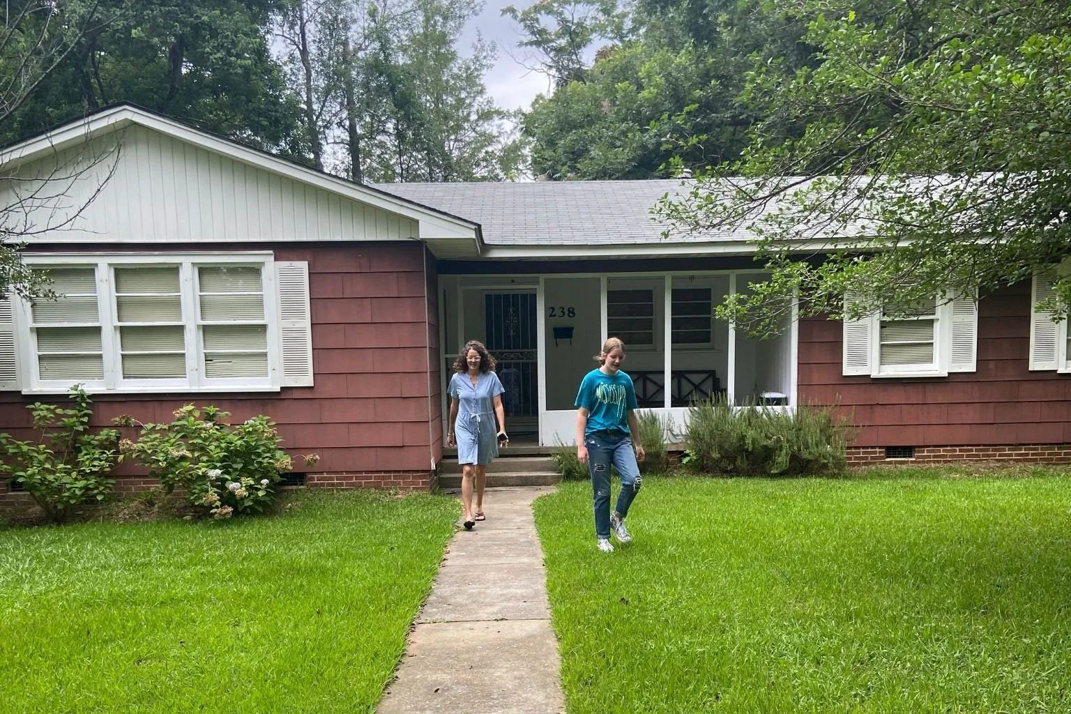 About Us — Crossroads Ministries