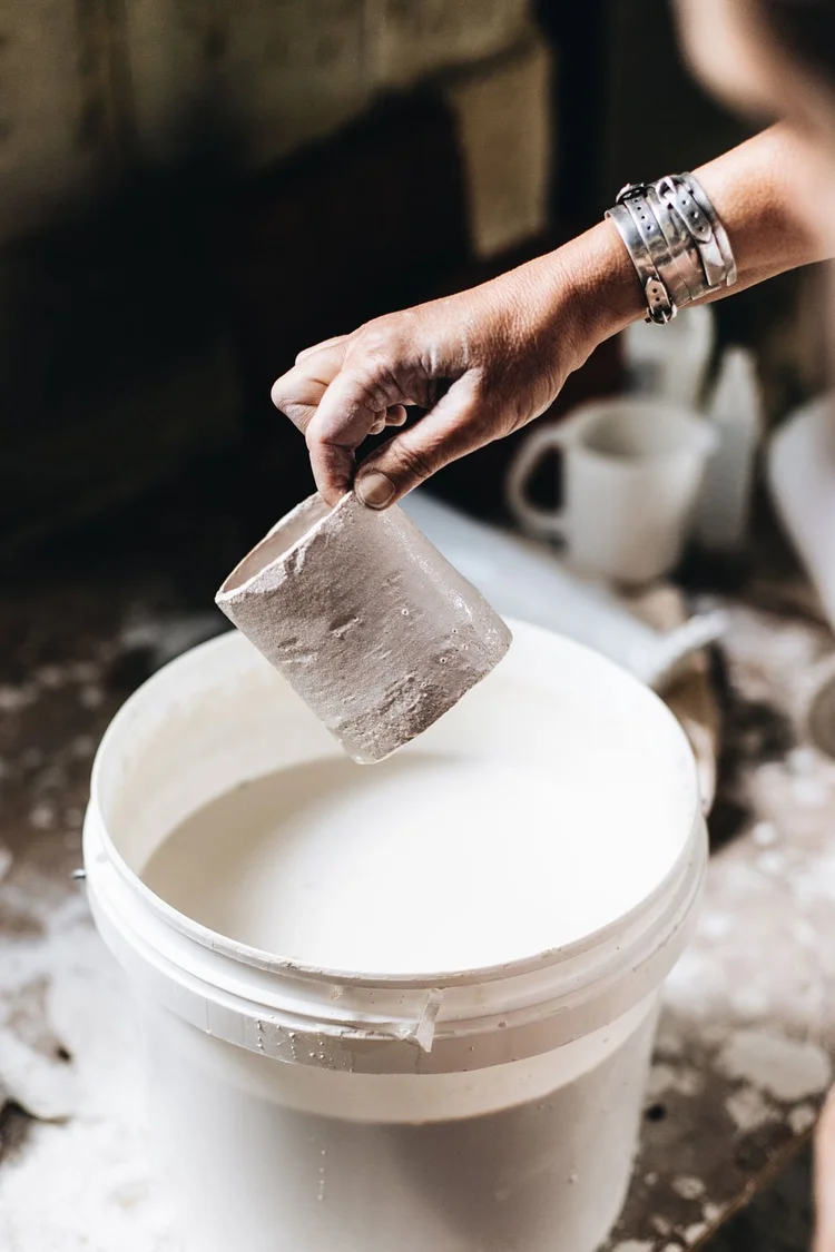 Alison Fraser Ceramics — Abbie Mellé