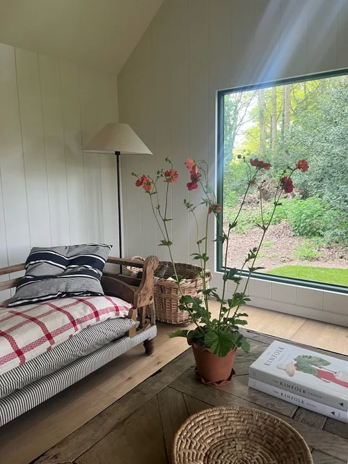 About — Bonni Outbuildings