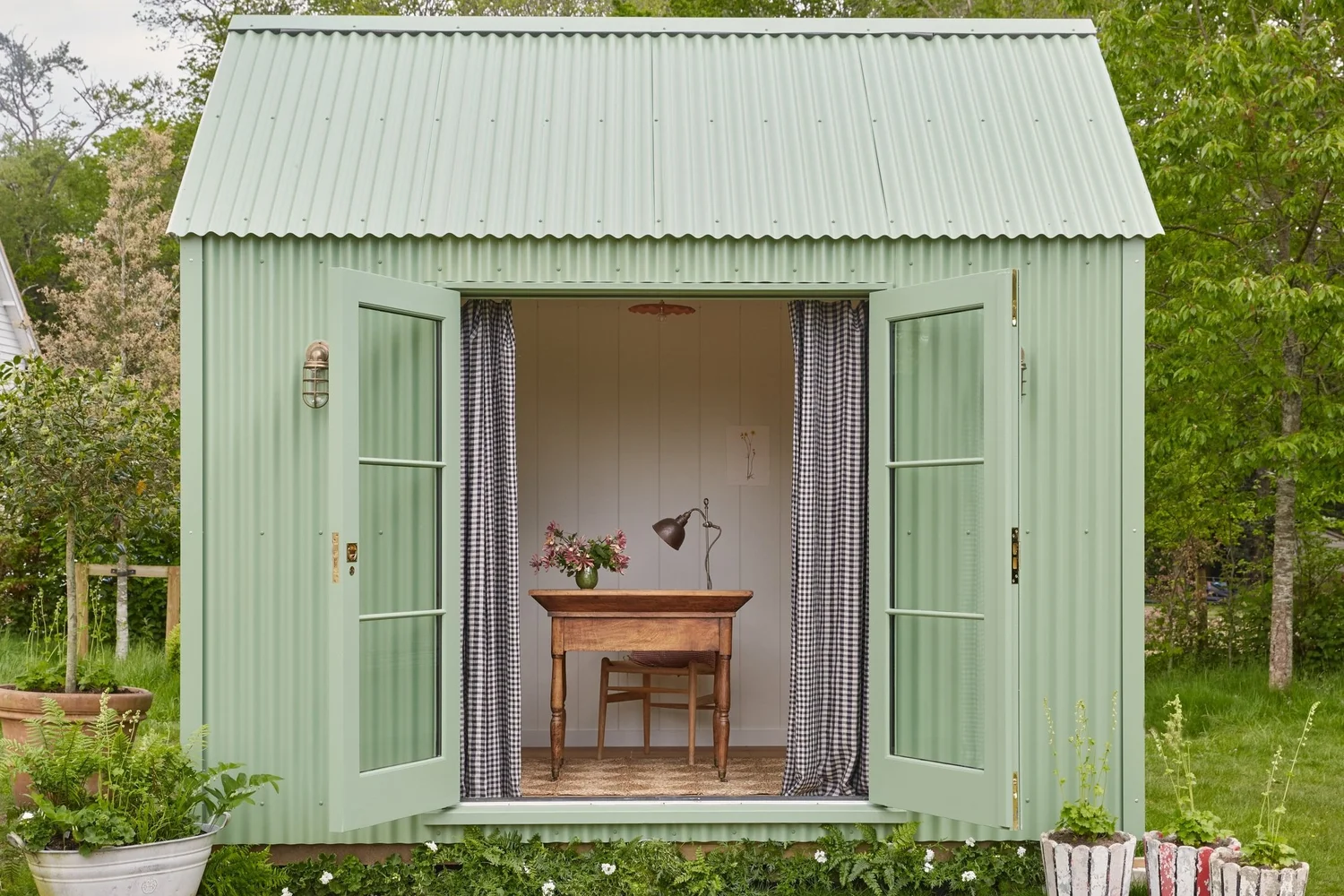 Small — Bonni Outbuildings