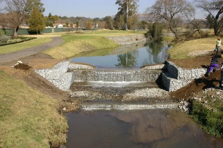 Gabion Dams & Weirs — US Gabions