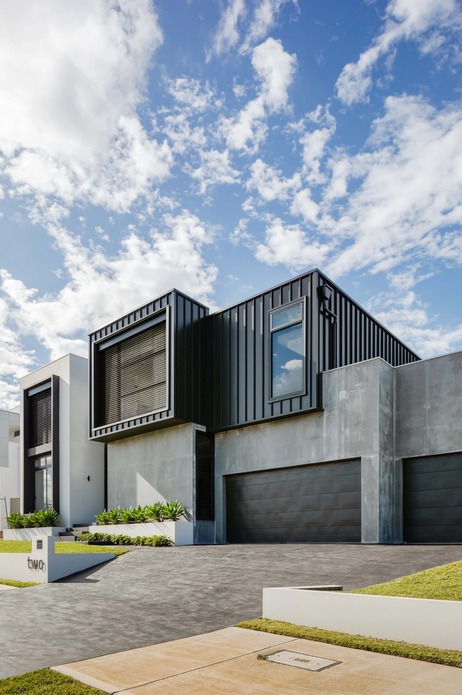 Emerald Hills — J Mammone Architecture