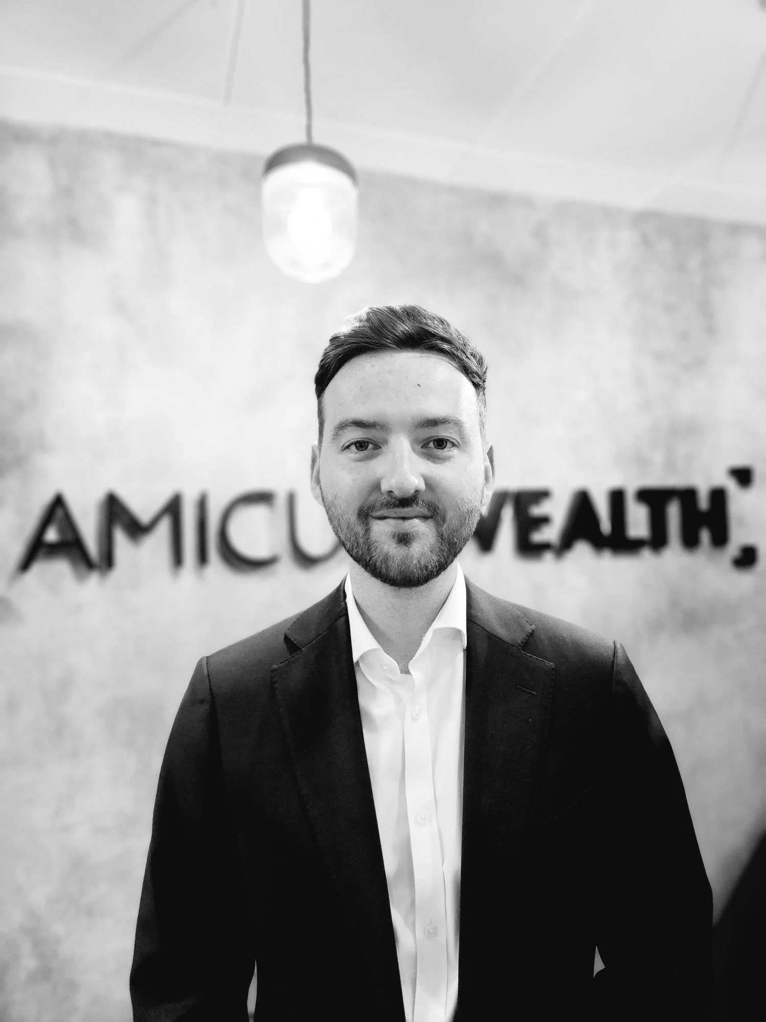 Contact 3 — Amicus Wealth