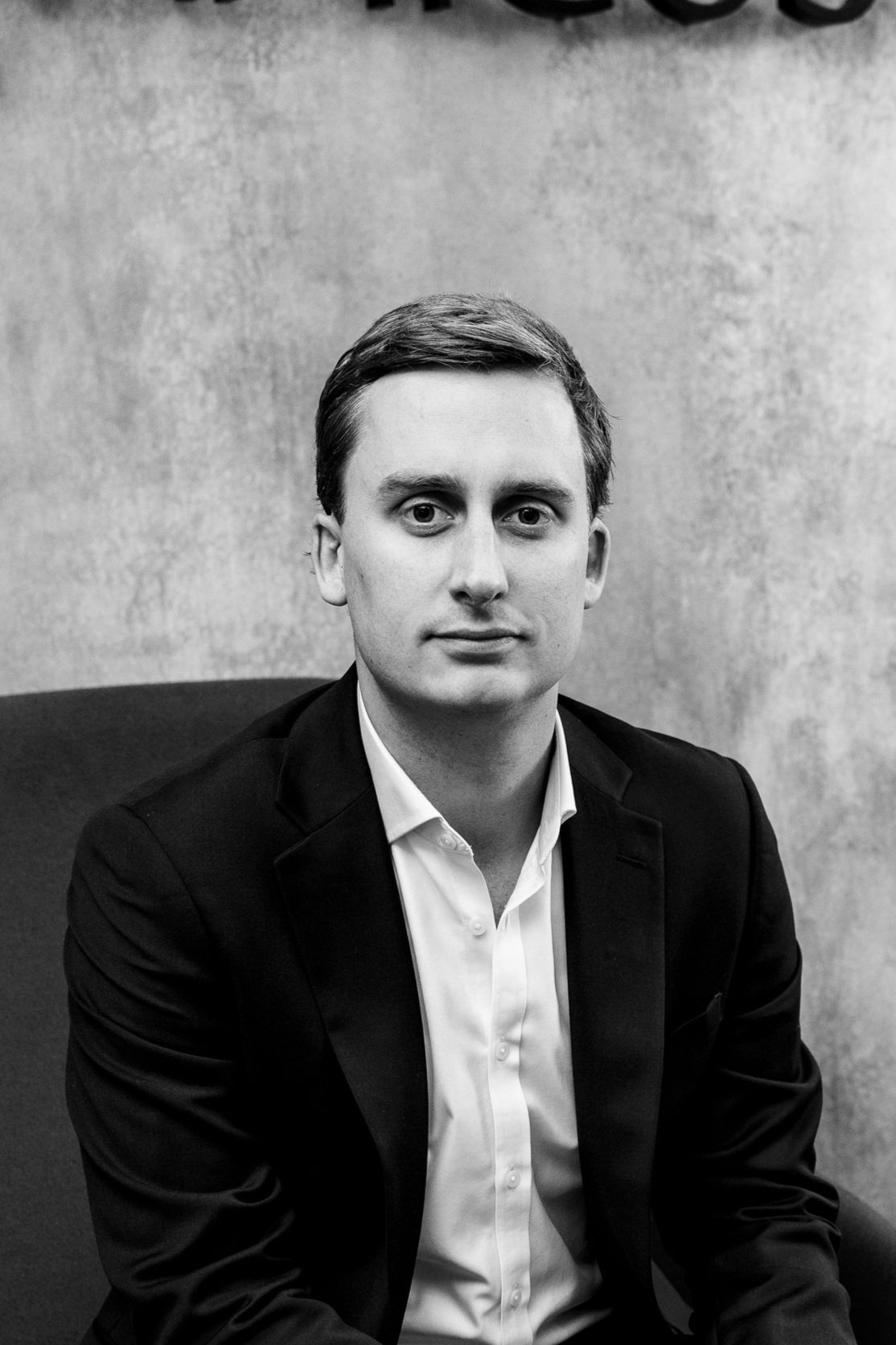 Contact 3 — Amicus Wealth