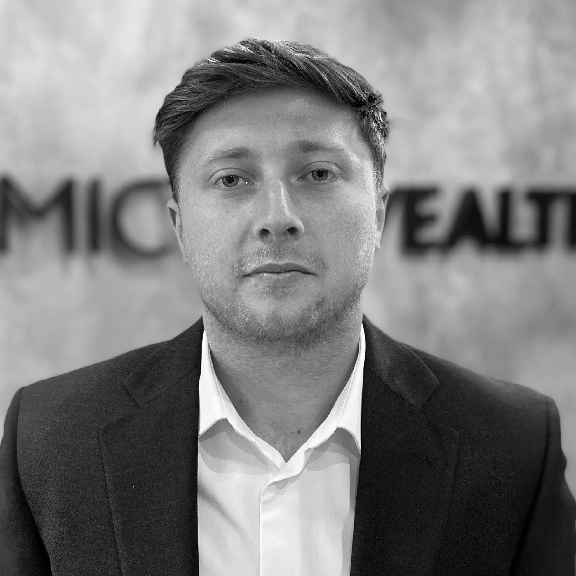 Contact 3 — Amicus Wealth