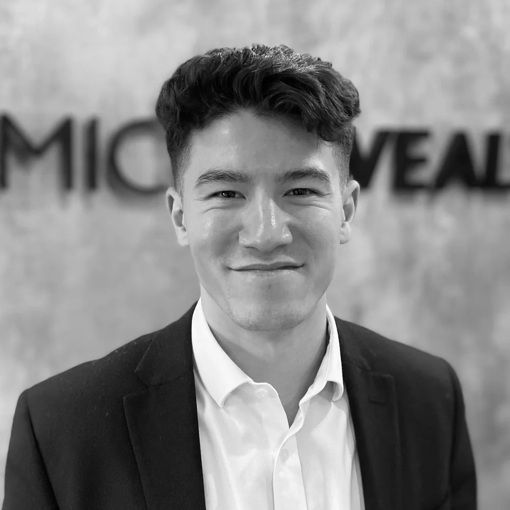 Contact 3 — Amicus Wealth