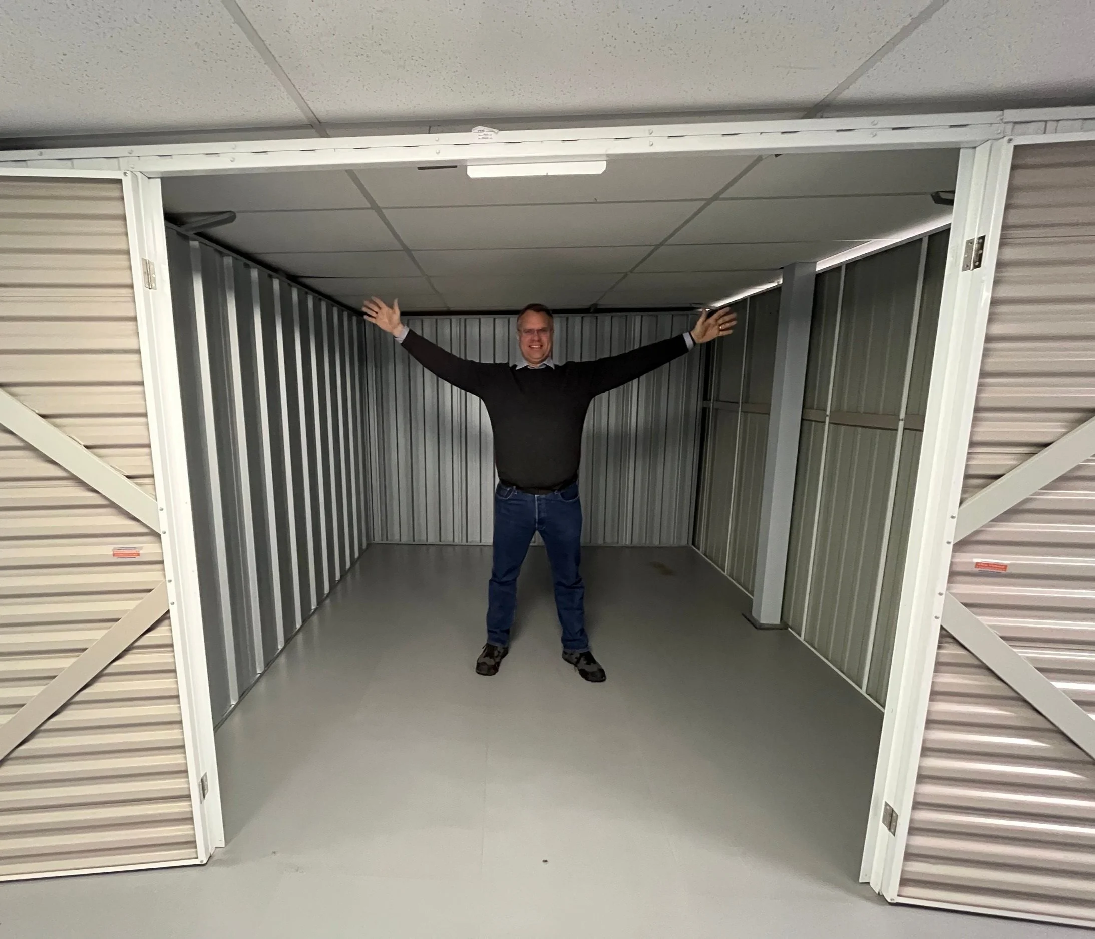 Self Storage Units in Stockton - Dickens Self Storage