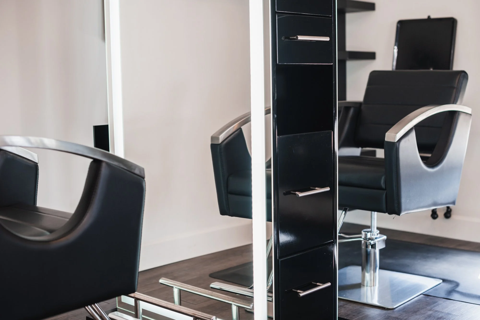 Take A Look About Salon Chair Rental Near Me