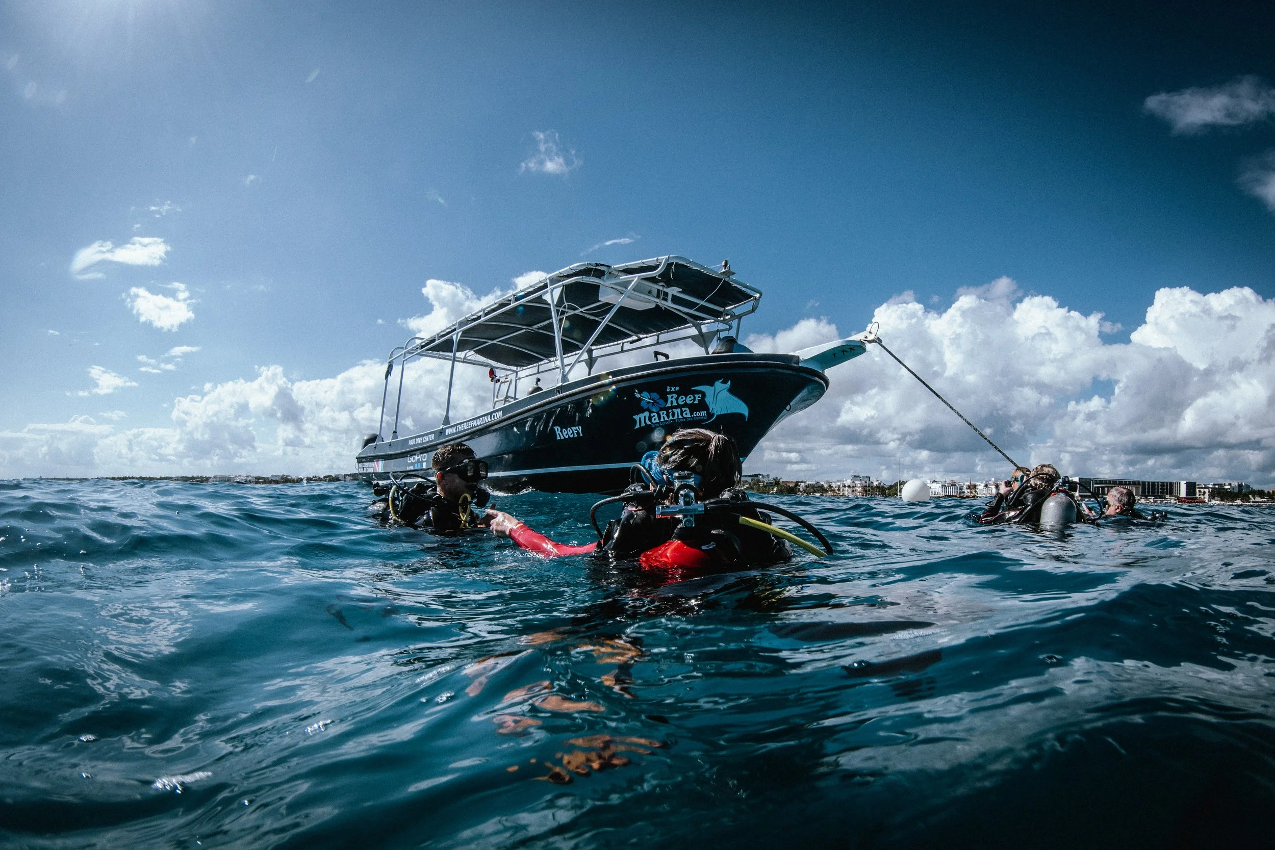 Ocean Boat Dives — Aquatech Divers