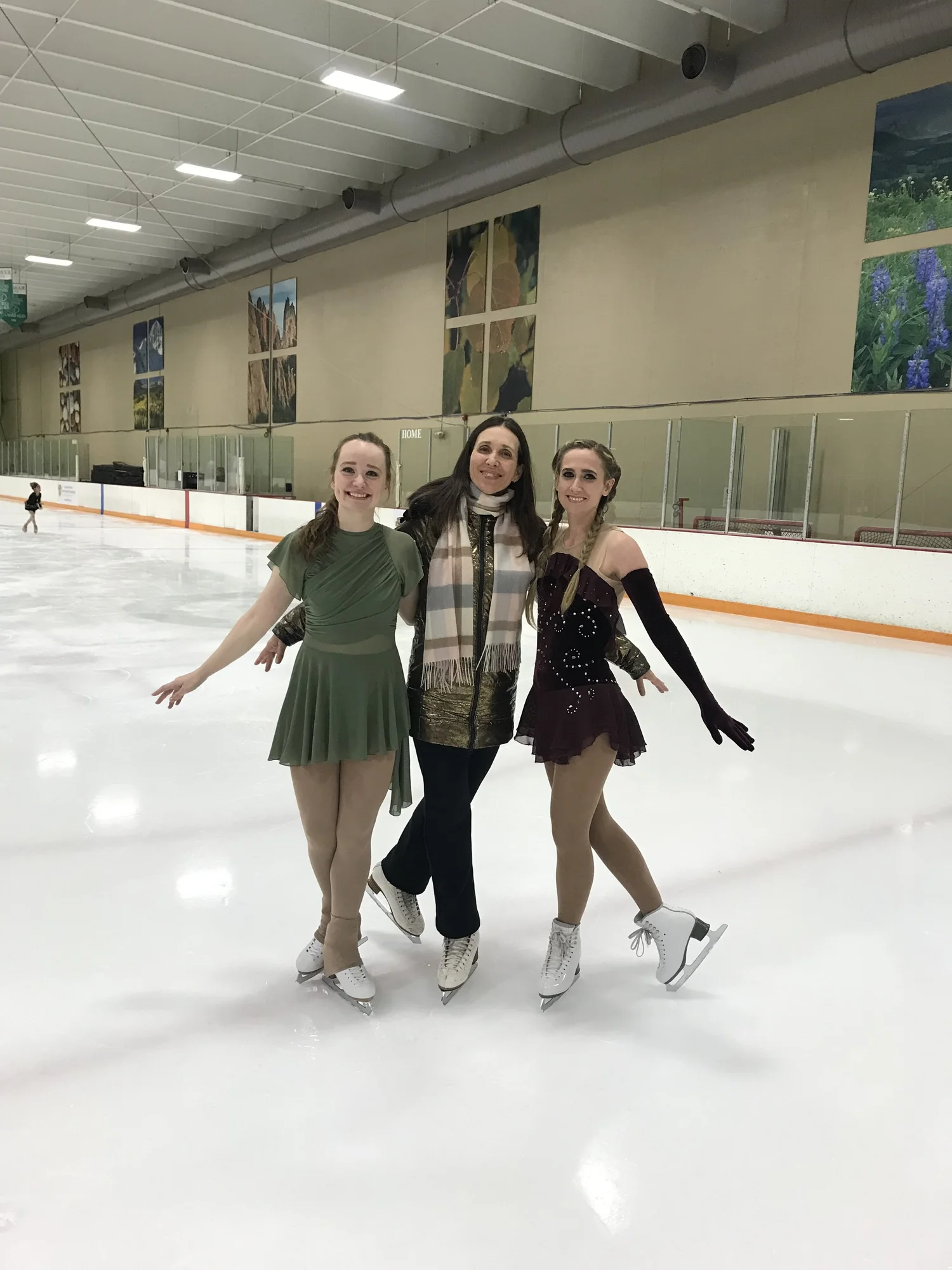 Figure Skating Foundations: Beginner's Course Introduction/Learn with ...