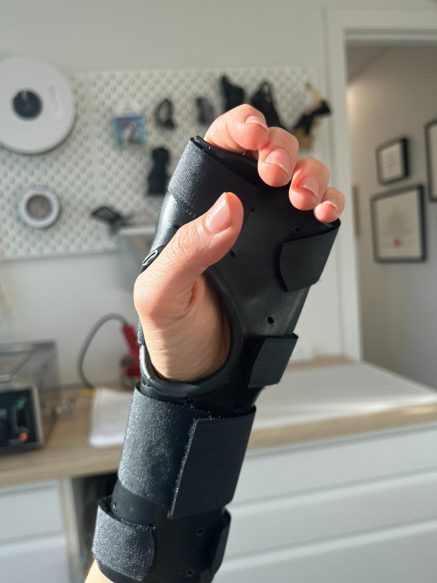 The Vancouver Hand Clinic — Services 1