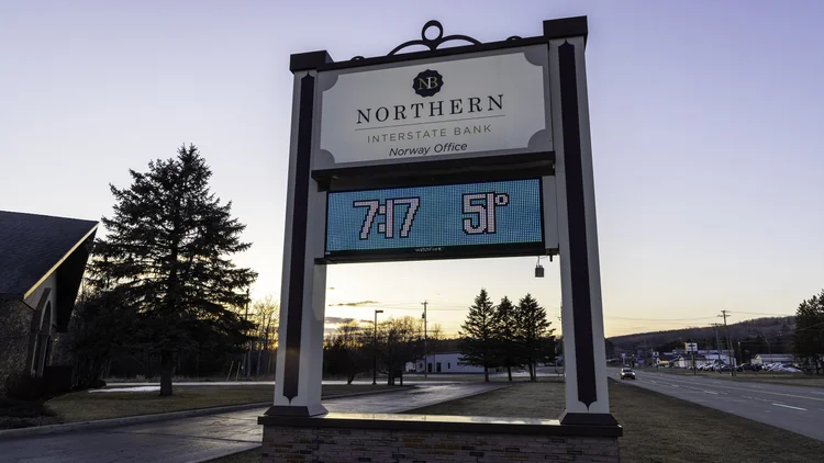 Northern Interstate Bank — Downtown Norway