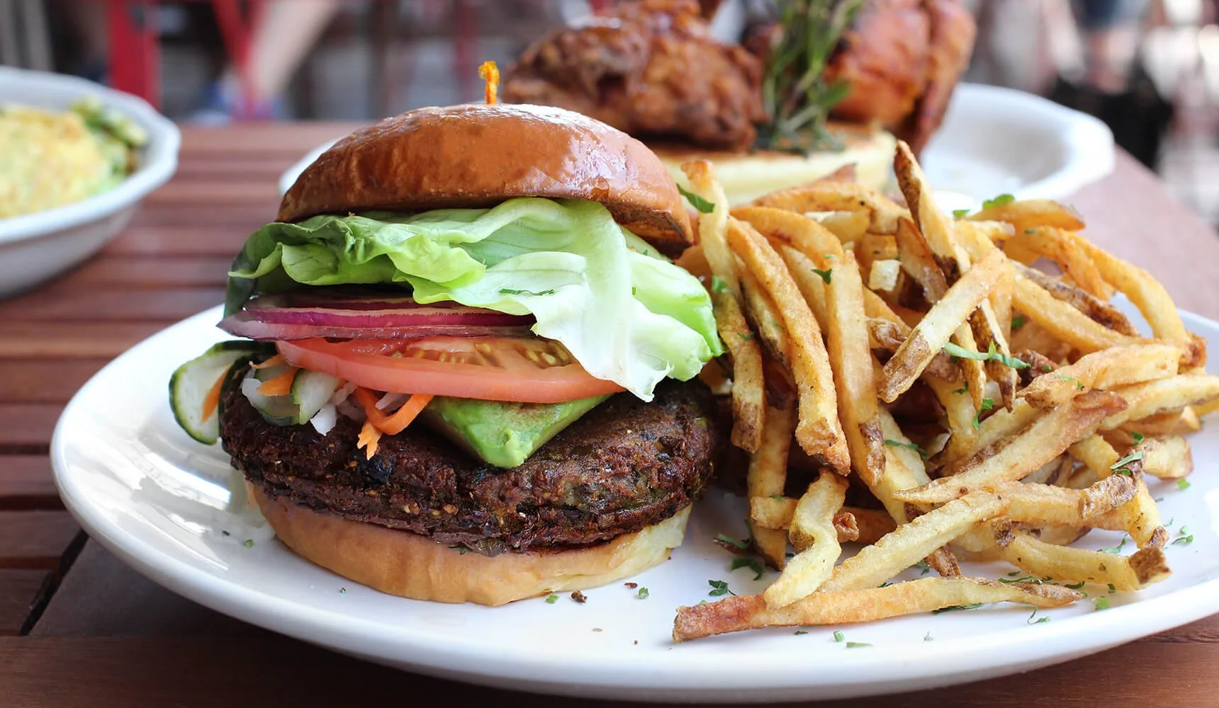 BUBBY’S — COFFEE AND CHAMPAGNE