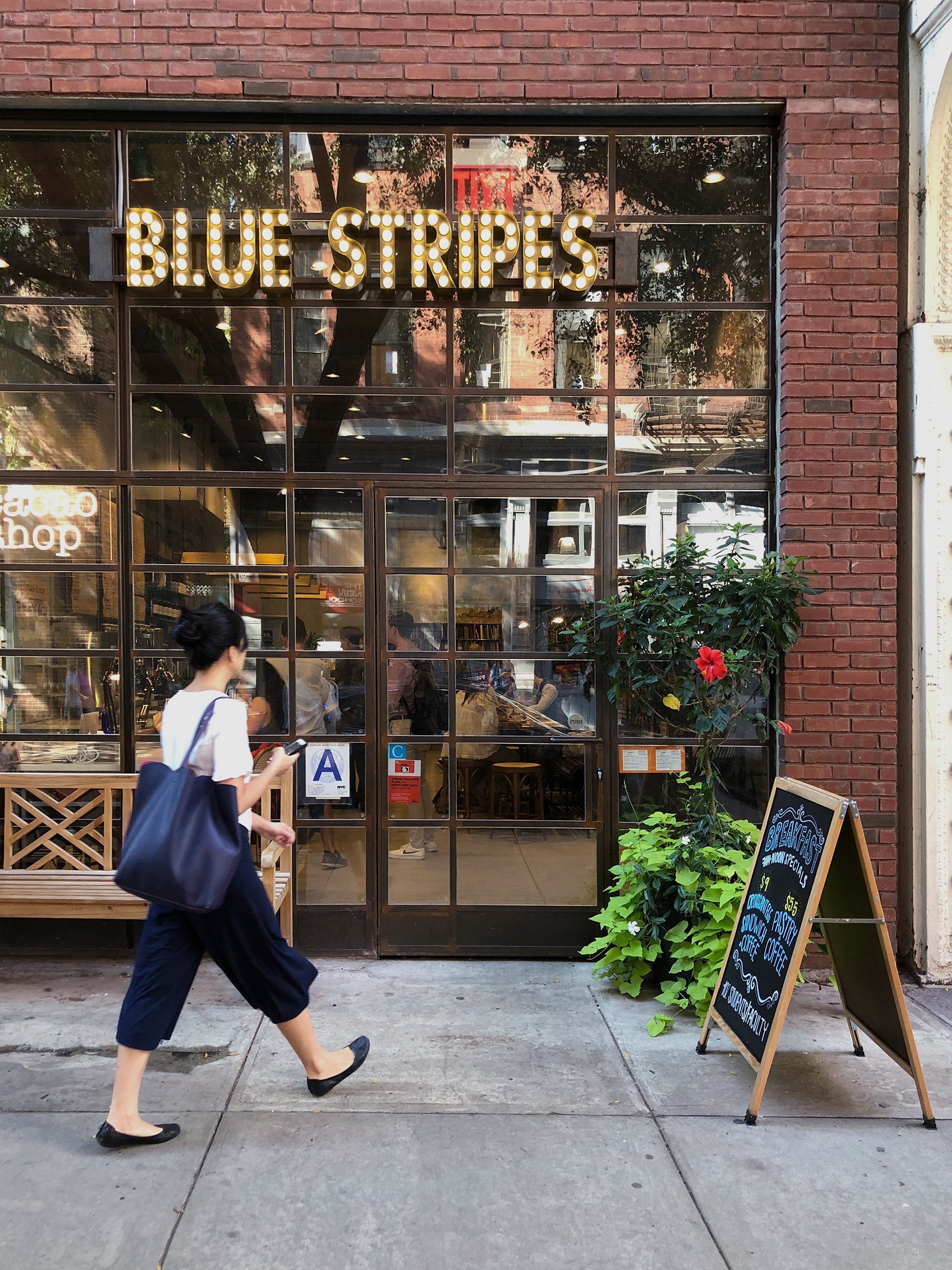 BLUE STRIPES (CACAO SHOP) — COFFEE AND CHAMPAGNE