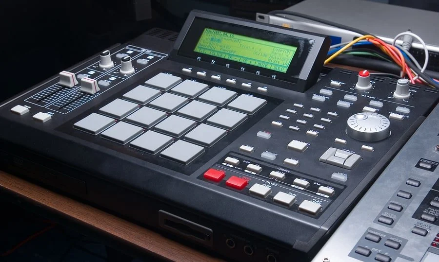 What is Sampling in Music? — Central Music Institute | The Most ...