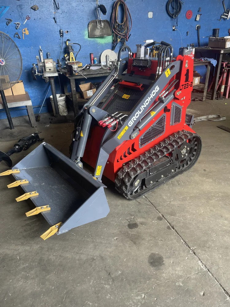 Groundhog Equipment Sales - Mini Excavators and More