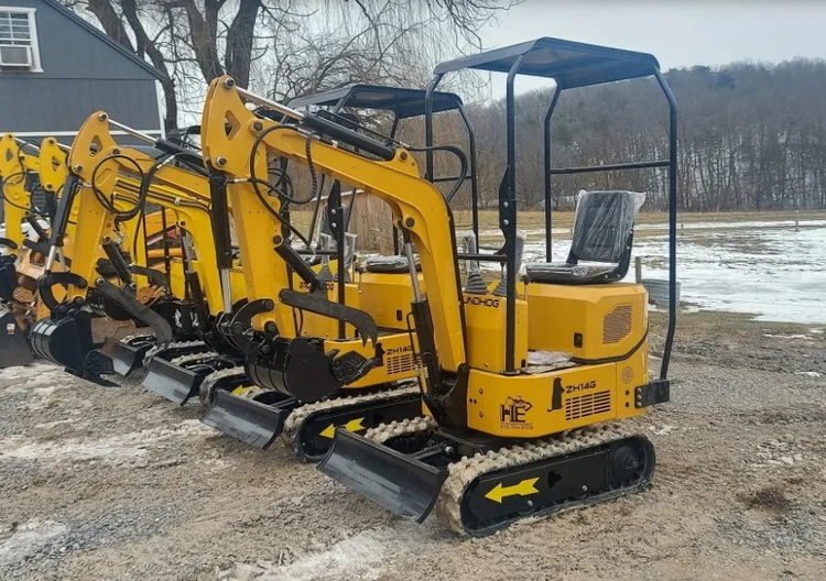 Mini Excavators — Groundhog Equipment Sales-- BLOWOUT SALE! CALL FOR ...
