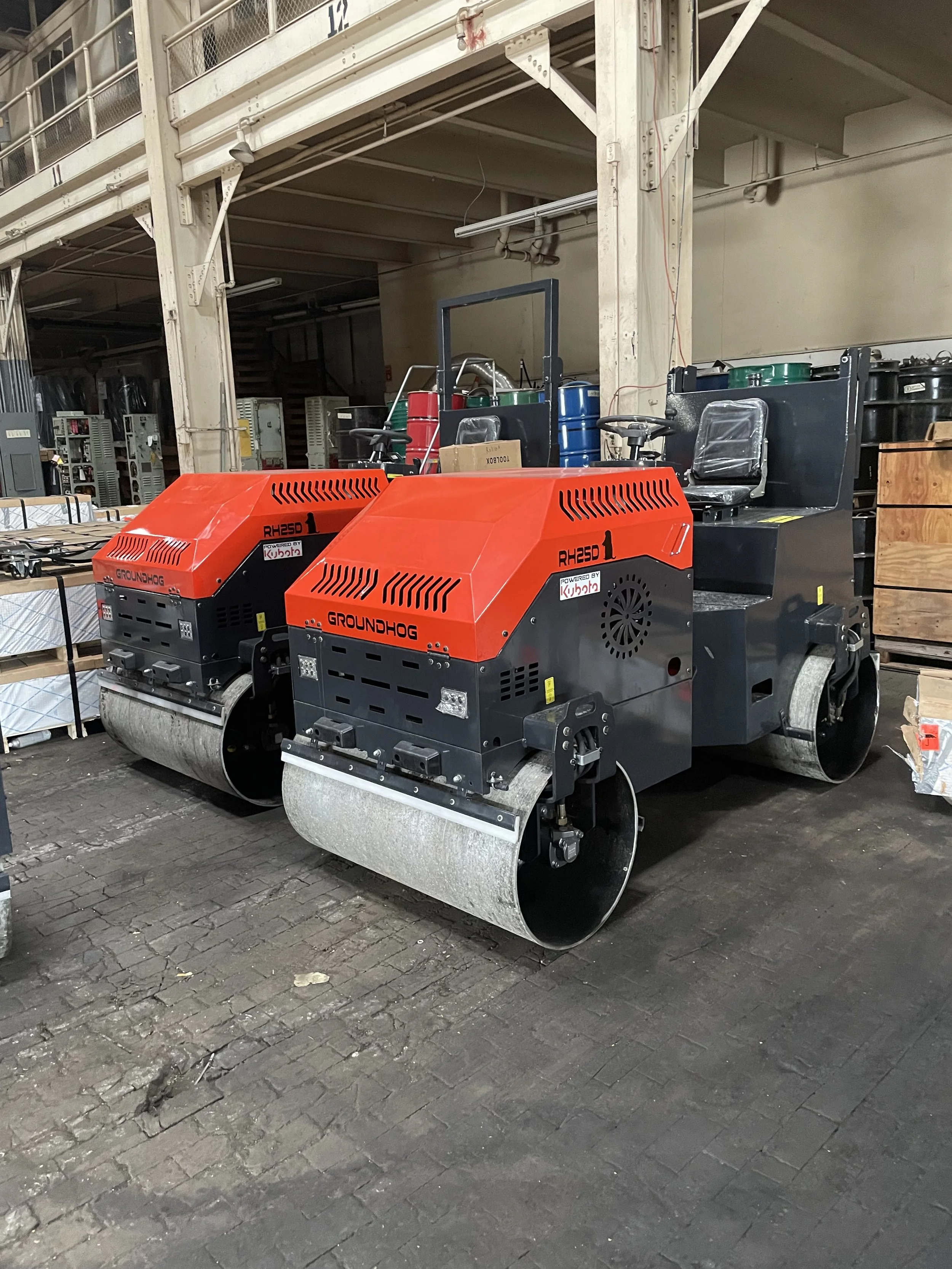 Groundhog Equipment Sales - Mini Excavators and More