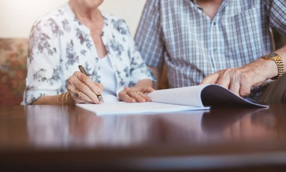 What Is the Difference Between a Will and Estate Planning?