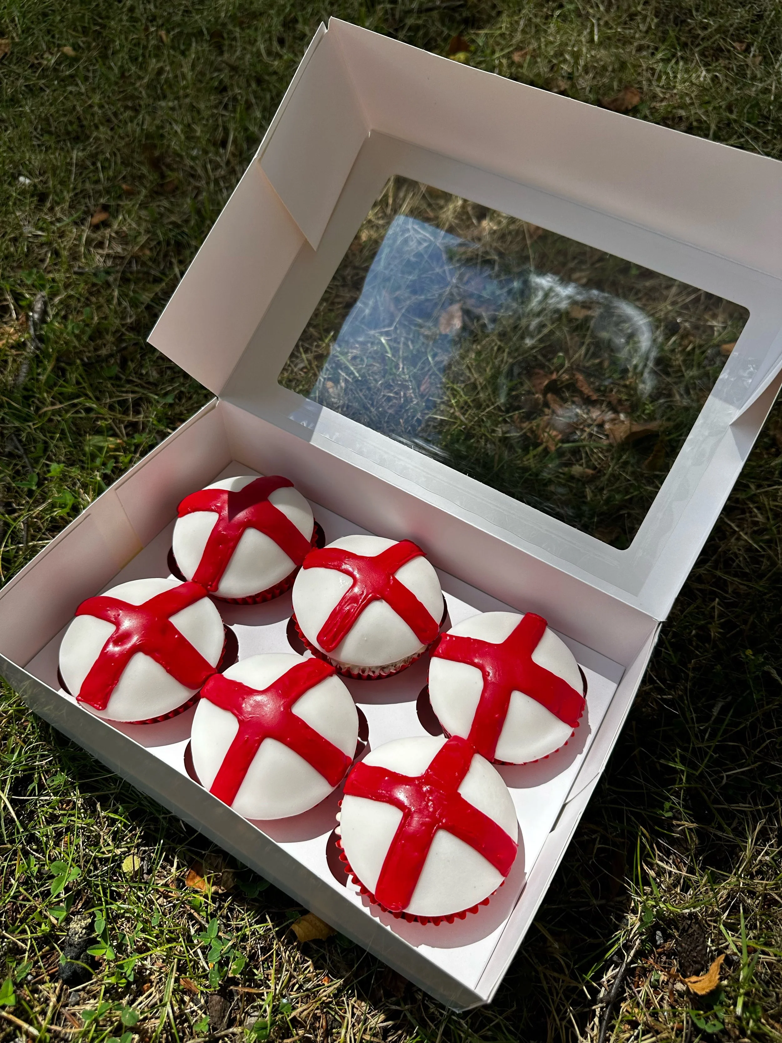 Store 2 — SIX CHIMNEYS