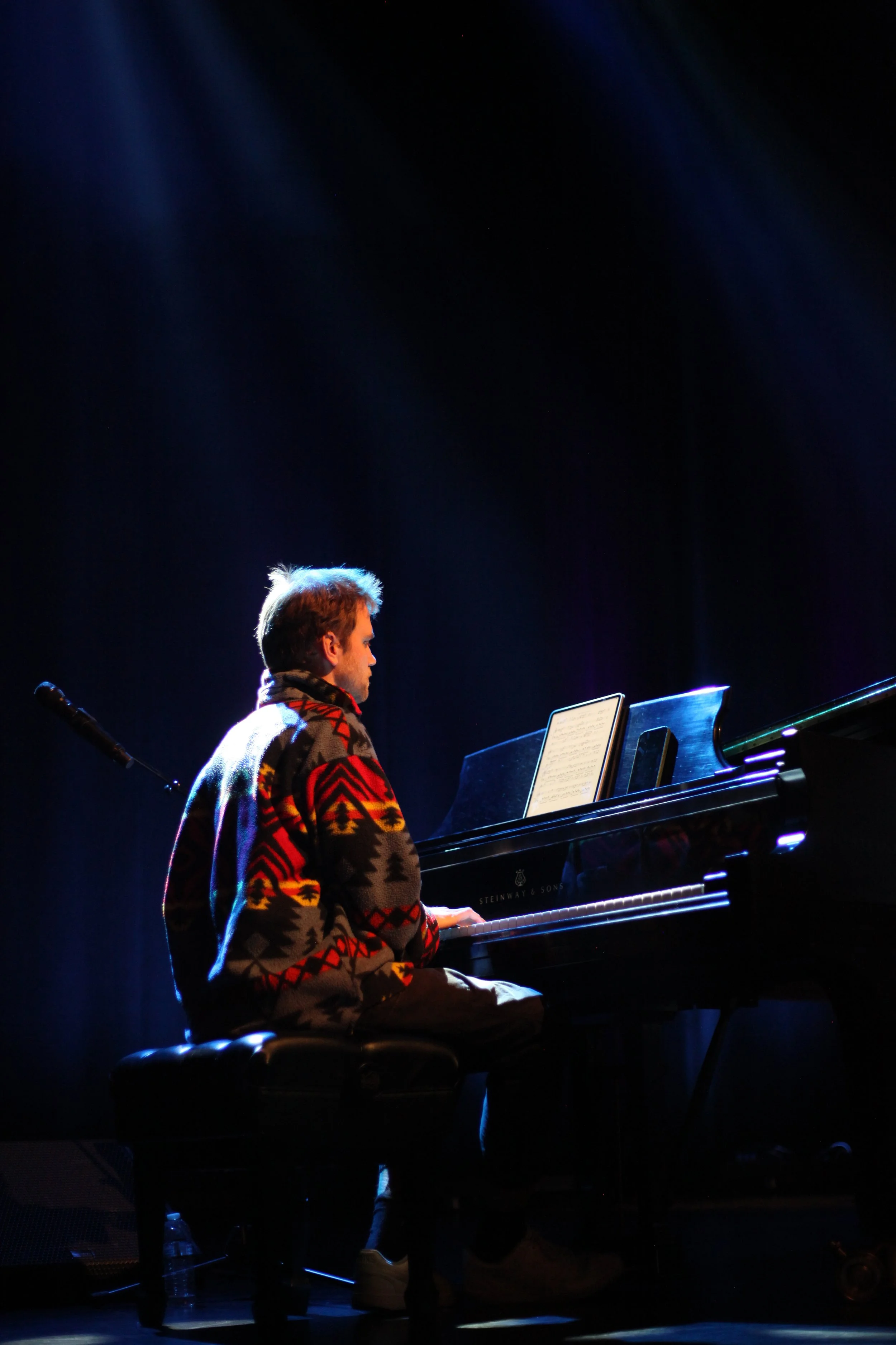 About — Henki Skidu