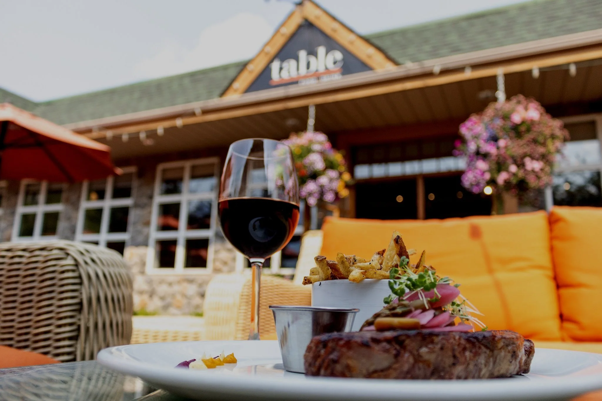 Food Menu — table food + drink