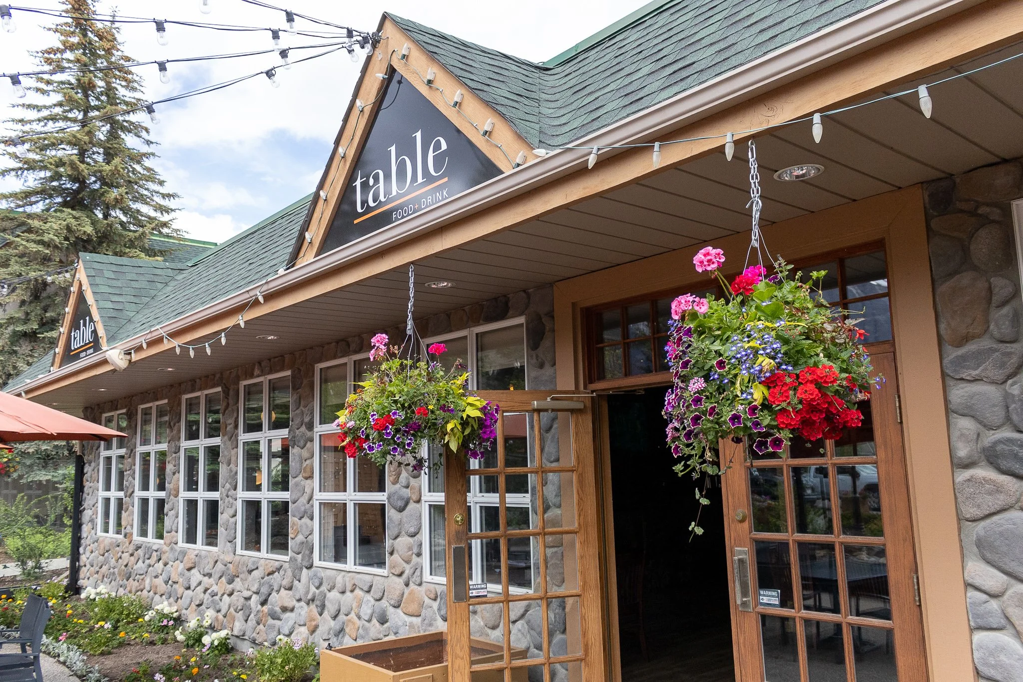 Gallery — table food + drink