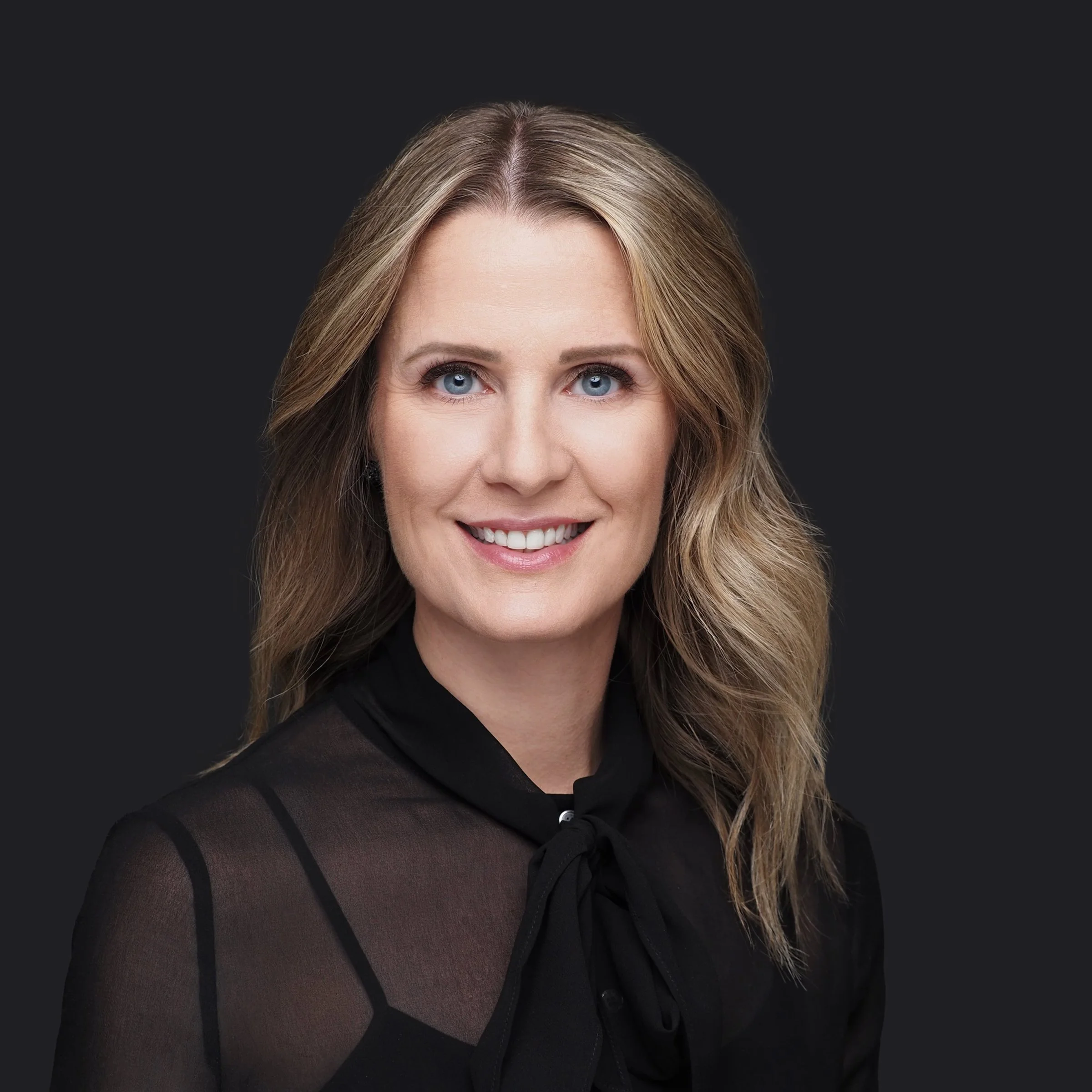 Headshot Photographer in Alberta | Jennifer George Photography