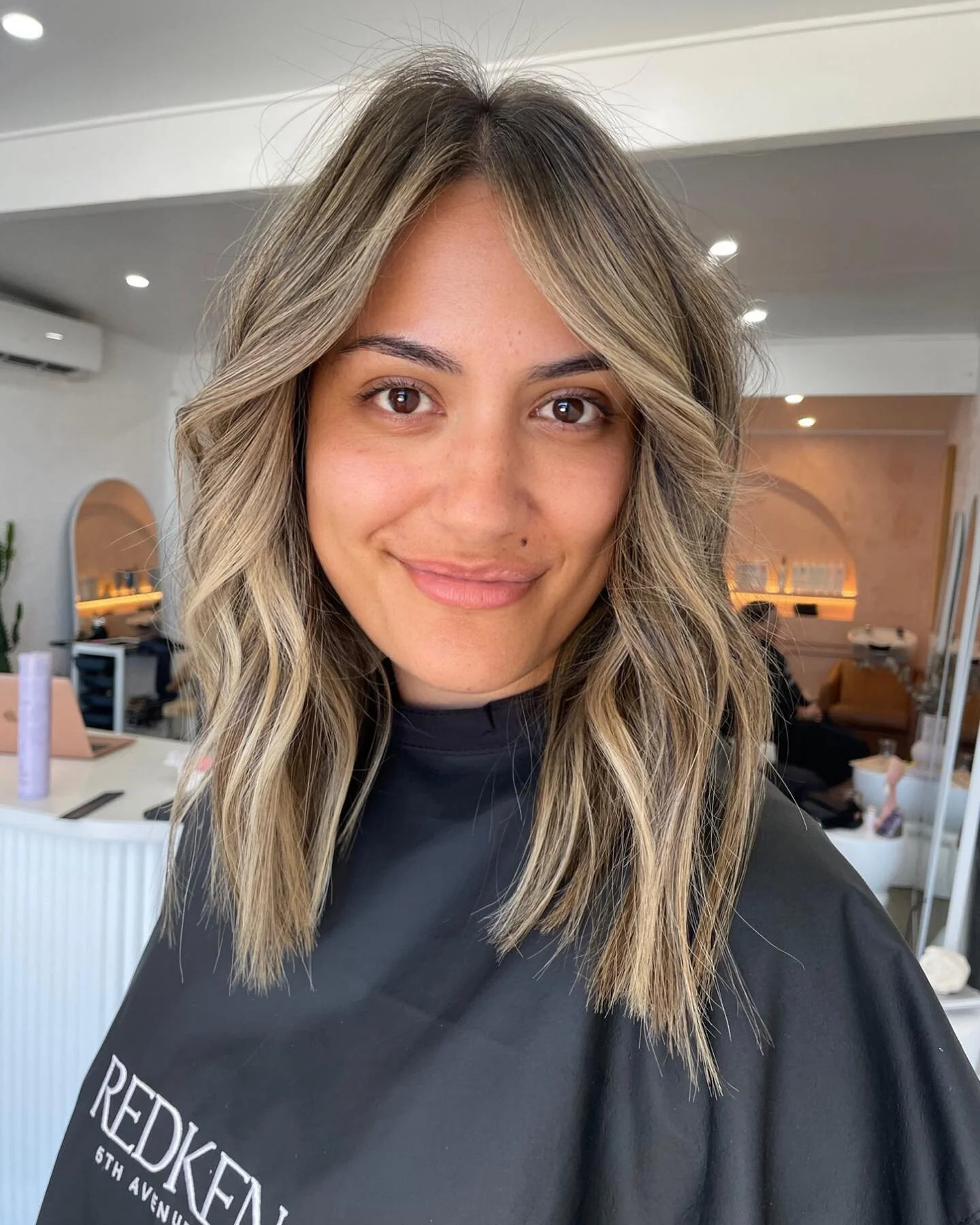 MOO + CO HAIR
