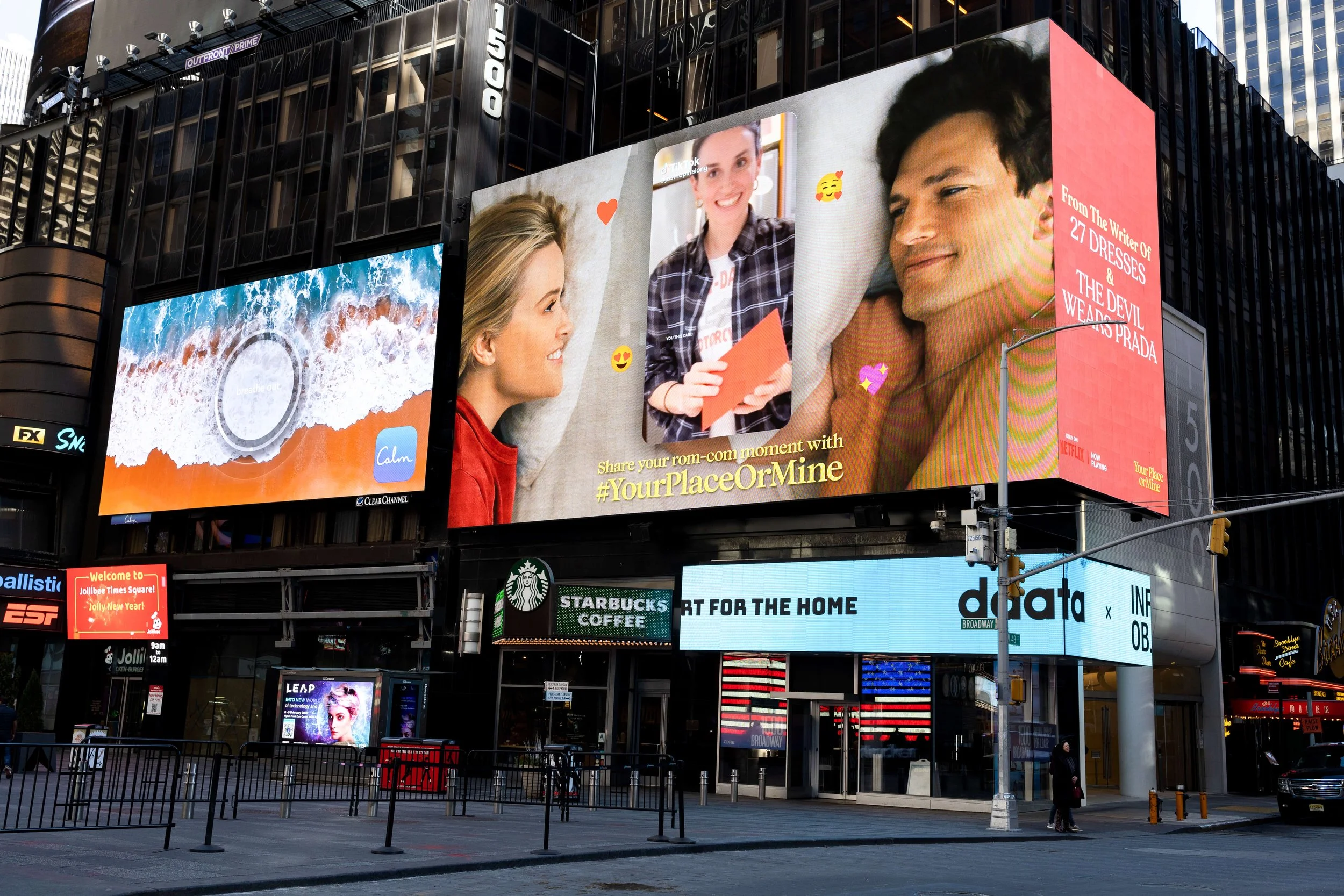 About Us — DIVE Billboards