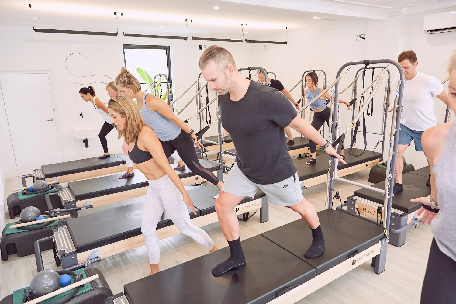 So you want to be a Pilates Instructor? Understand in detail what being ...