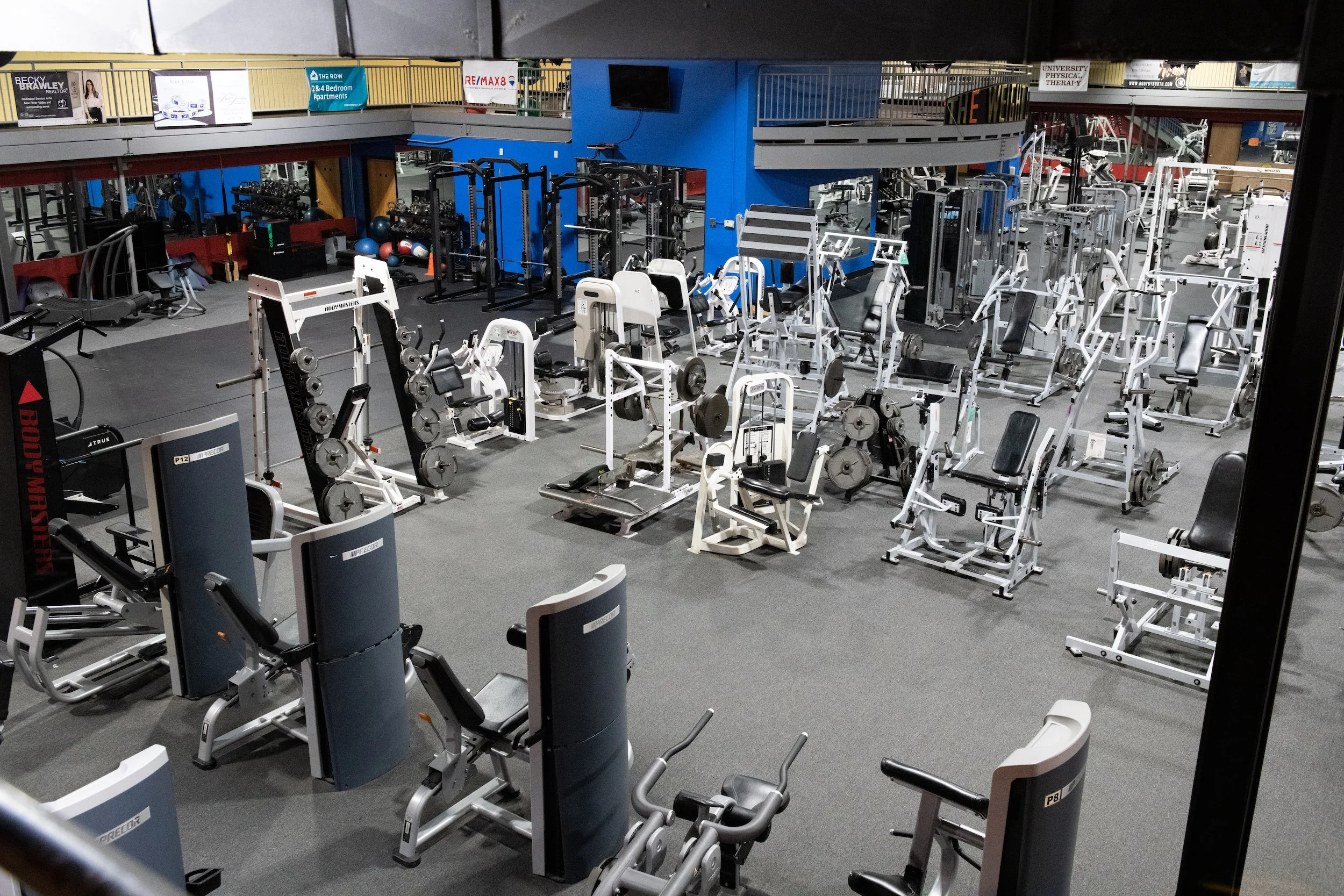 Gallery — THE WEIGHT CLUB