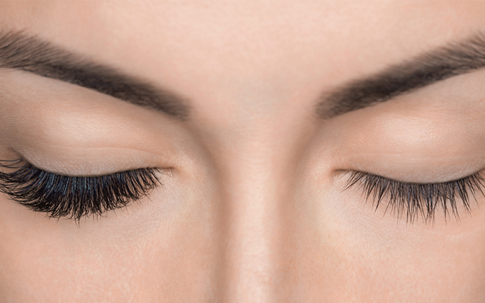 Wimperextensions - Creëer een prachtige oogopslag zonder mascara. — V ...