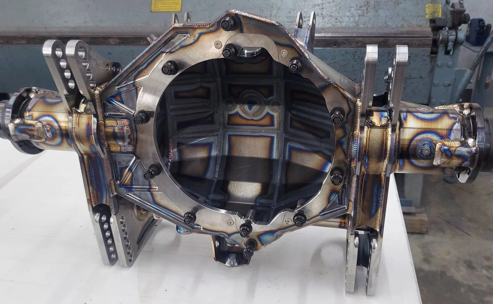 Xtreme Drive Pro Series Floater Housing — Innovative Fab