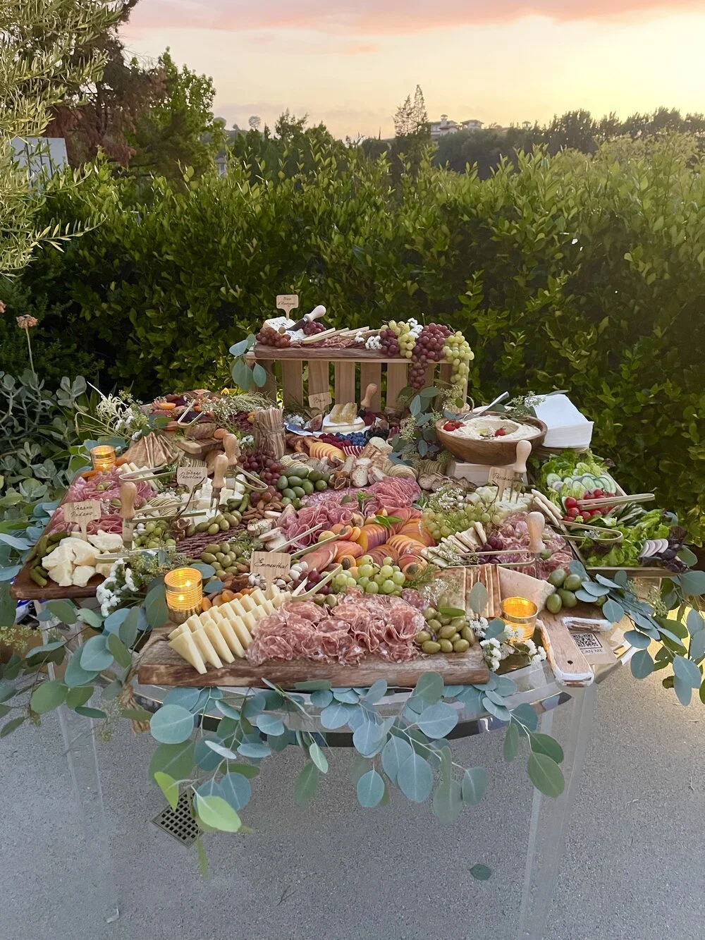 Grazing Tables — Charcuterie LA | Premium gourmet charcuterie boards ...